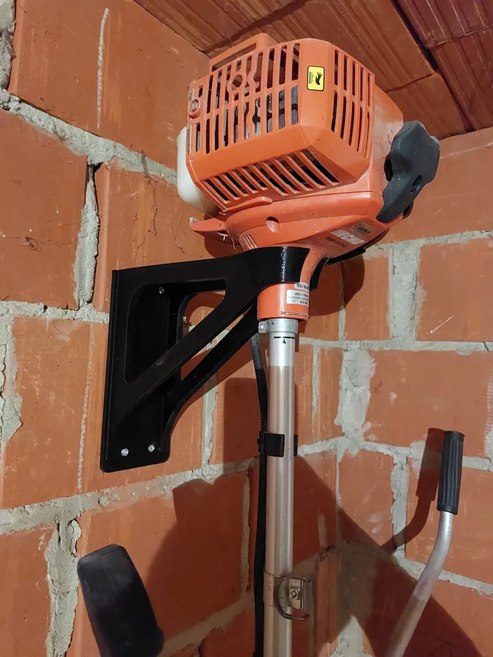 Brushcutter/Grass trimmer hanger by Neven3D | Download free STL model ...