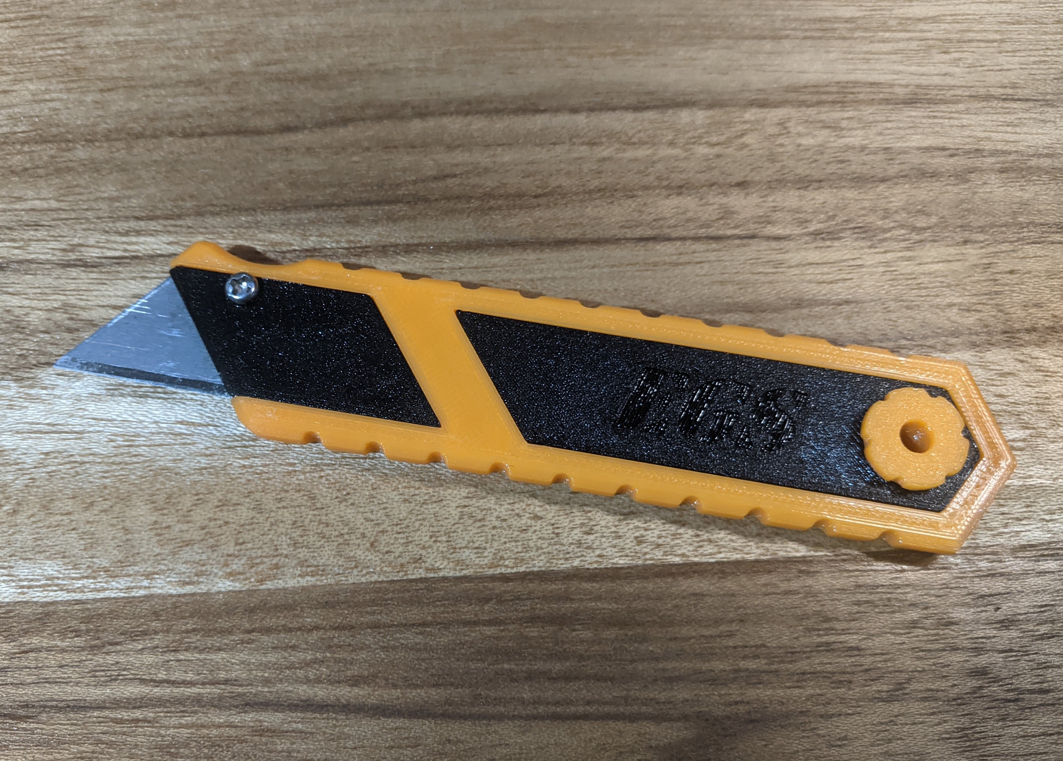 Utility Blade Holder by Essbante | Download free STL model | Printables.com