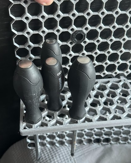 Multiboard screwdriver holder/shelf by Filip Kavan | Download free STL ...