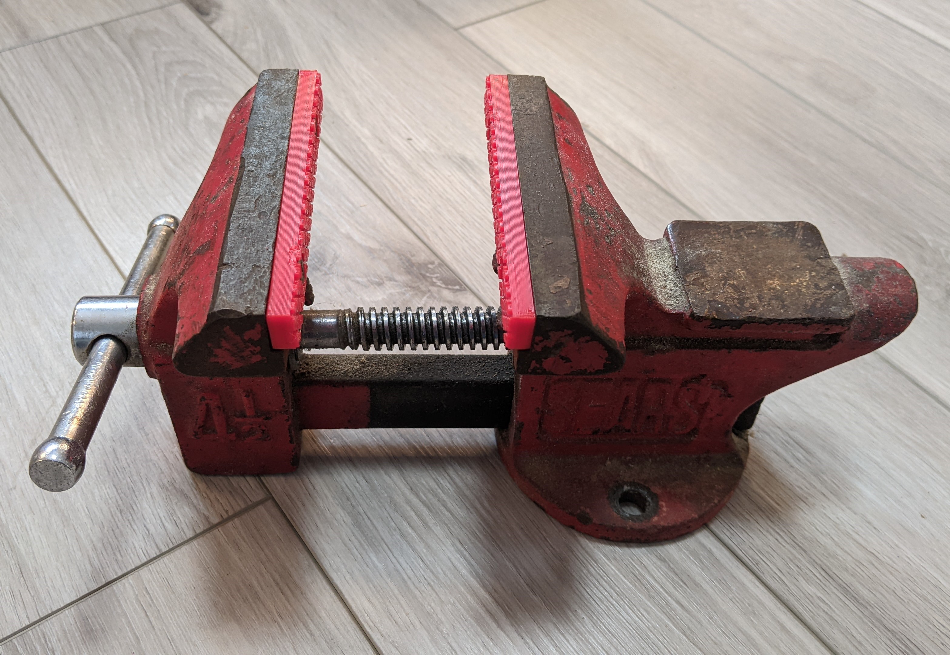 4.5 inch Sears Vise Jaw Pad by McMaker3D | Download free STL model ...