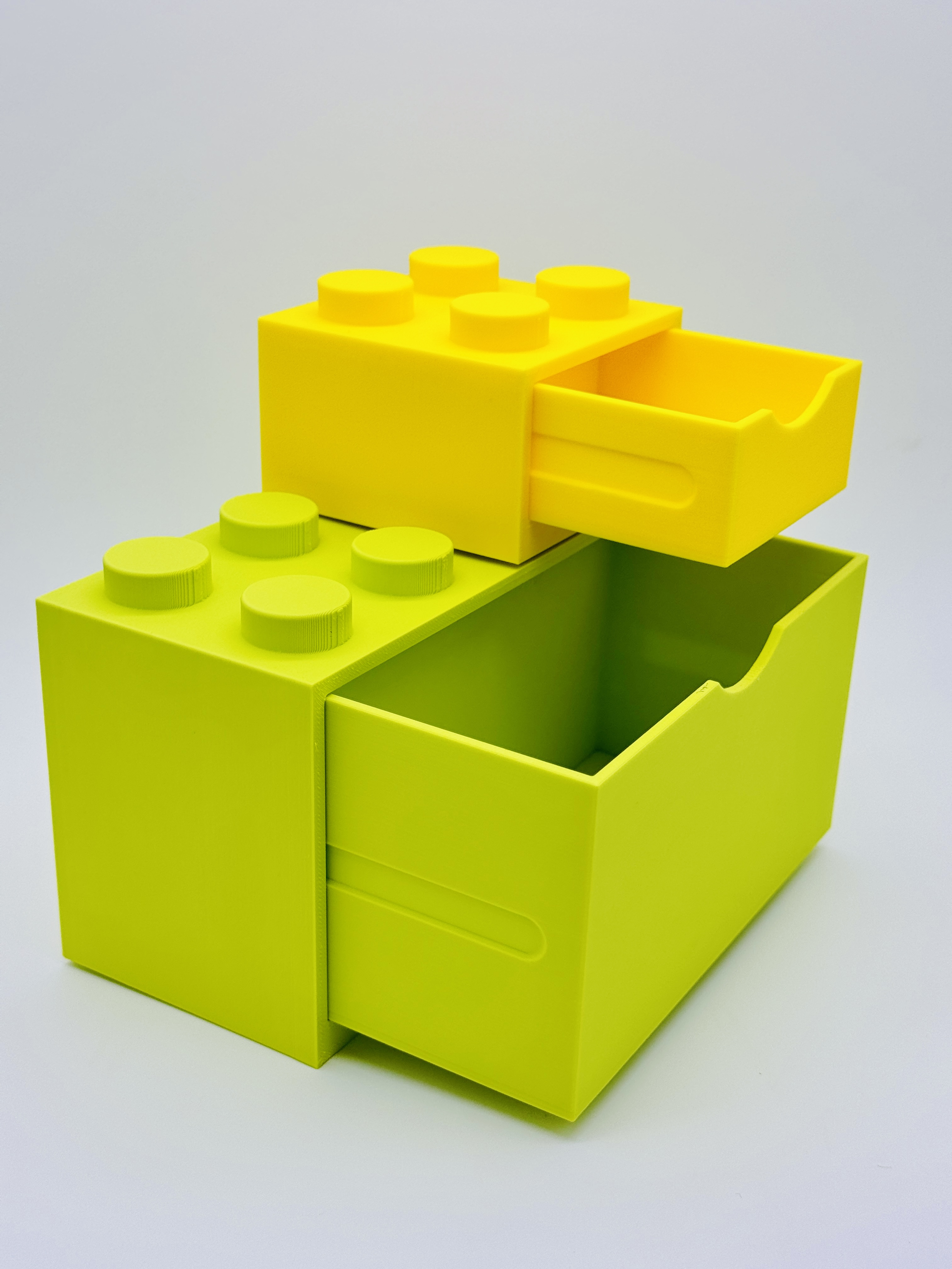 Parametric Brick Stackable Desk Boxes by Iguanahotsauce | Download free ...