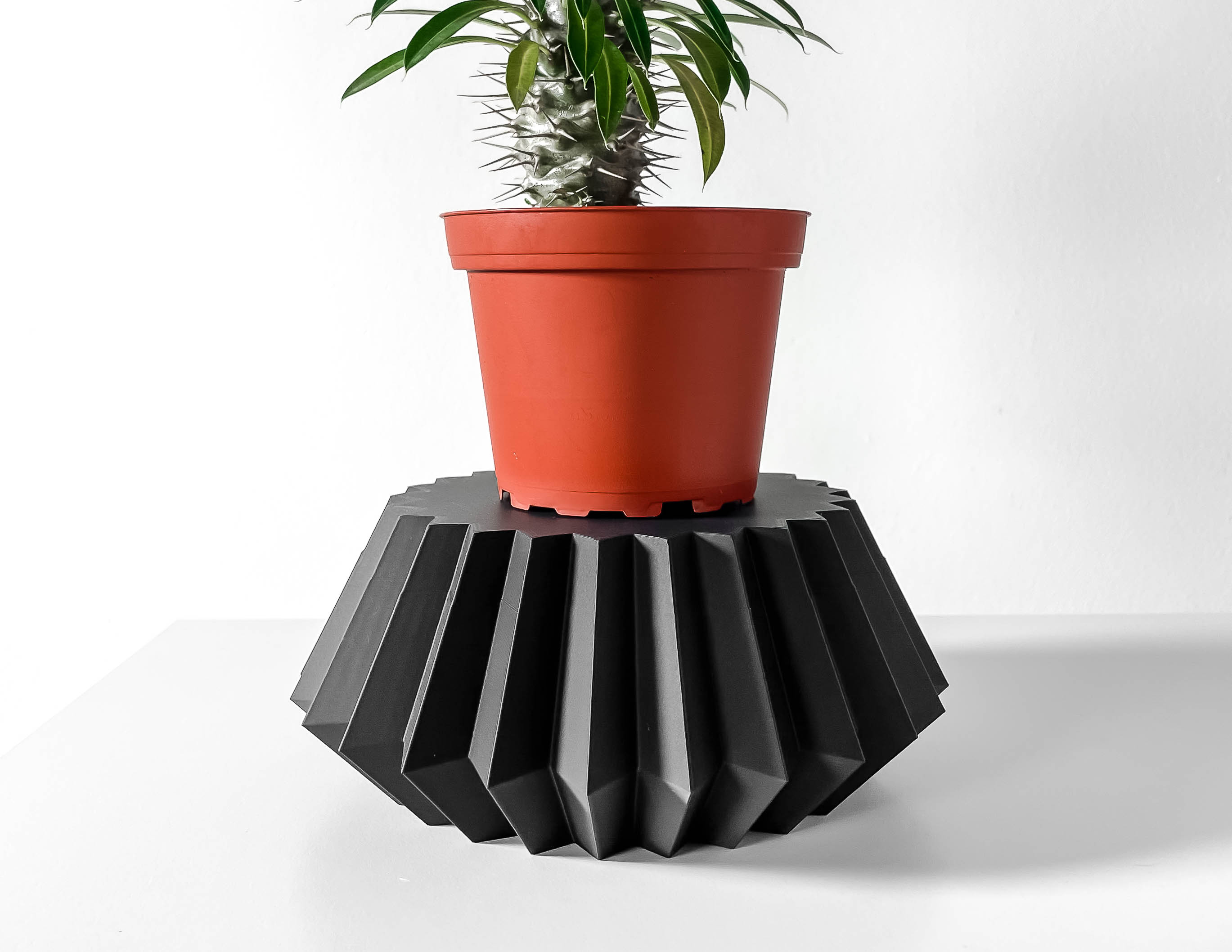 The Ranio Display Stand for Unique Items, Candles, or Plants | Modern ...