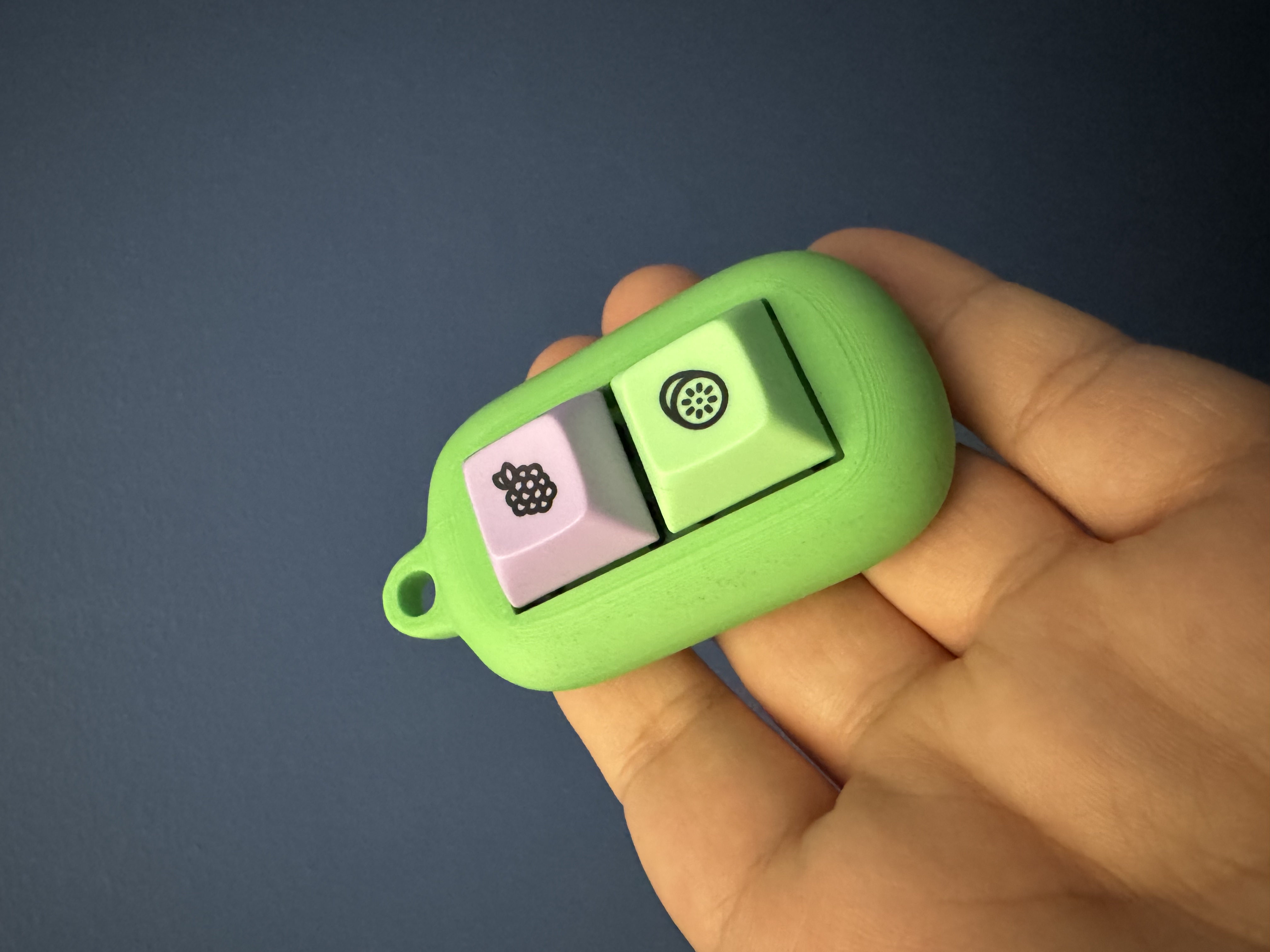 Keyboard Fidget Switch Tester Keychain by SpeedAsian | Download free ...