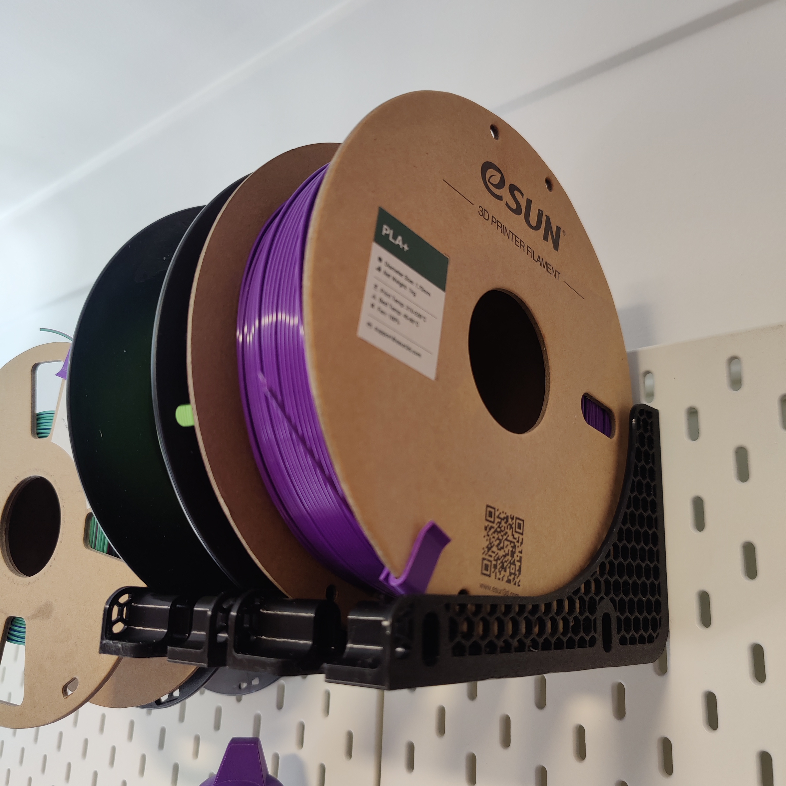 eSun Compatible Filament Roll Holder - Skadis by KingpinFelix ...