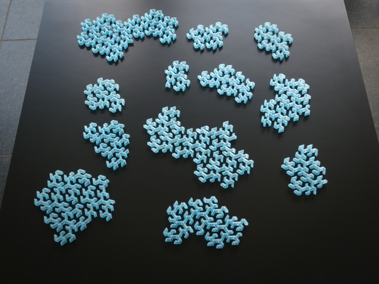 Flowsnake Fractal Puzzle by Svw | Download free STL model | Printables.com
