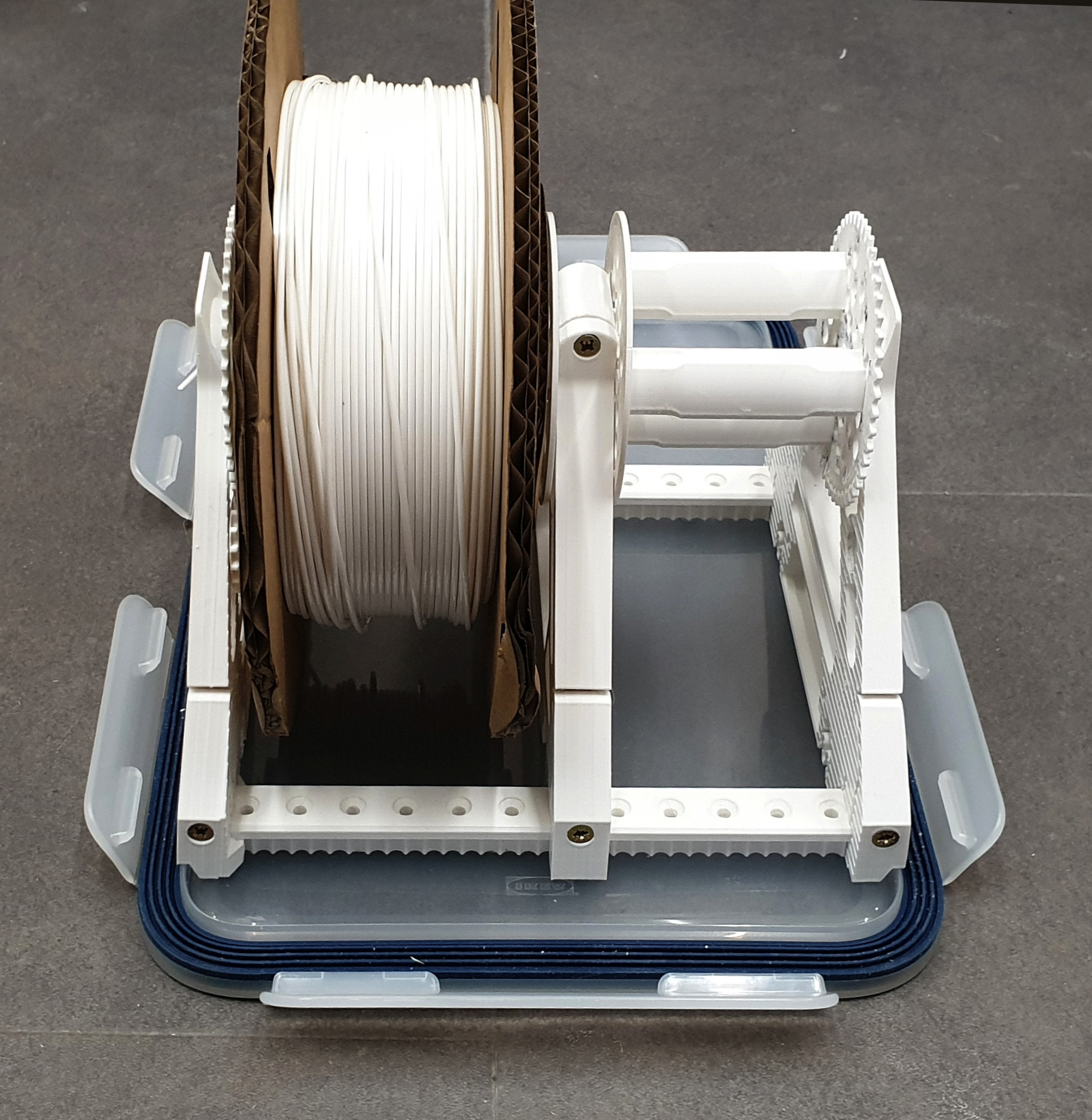 Spool Holder : Yet Another Type ...."SHYAT !" by Designed By Sheltie ...