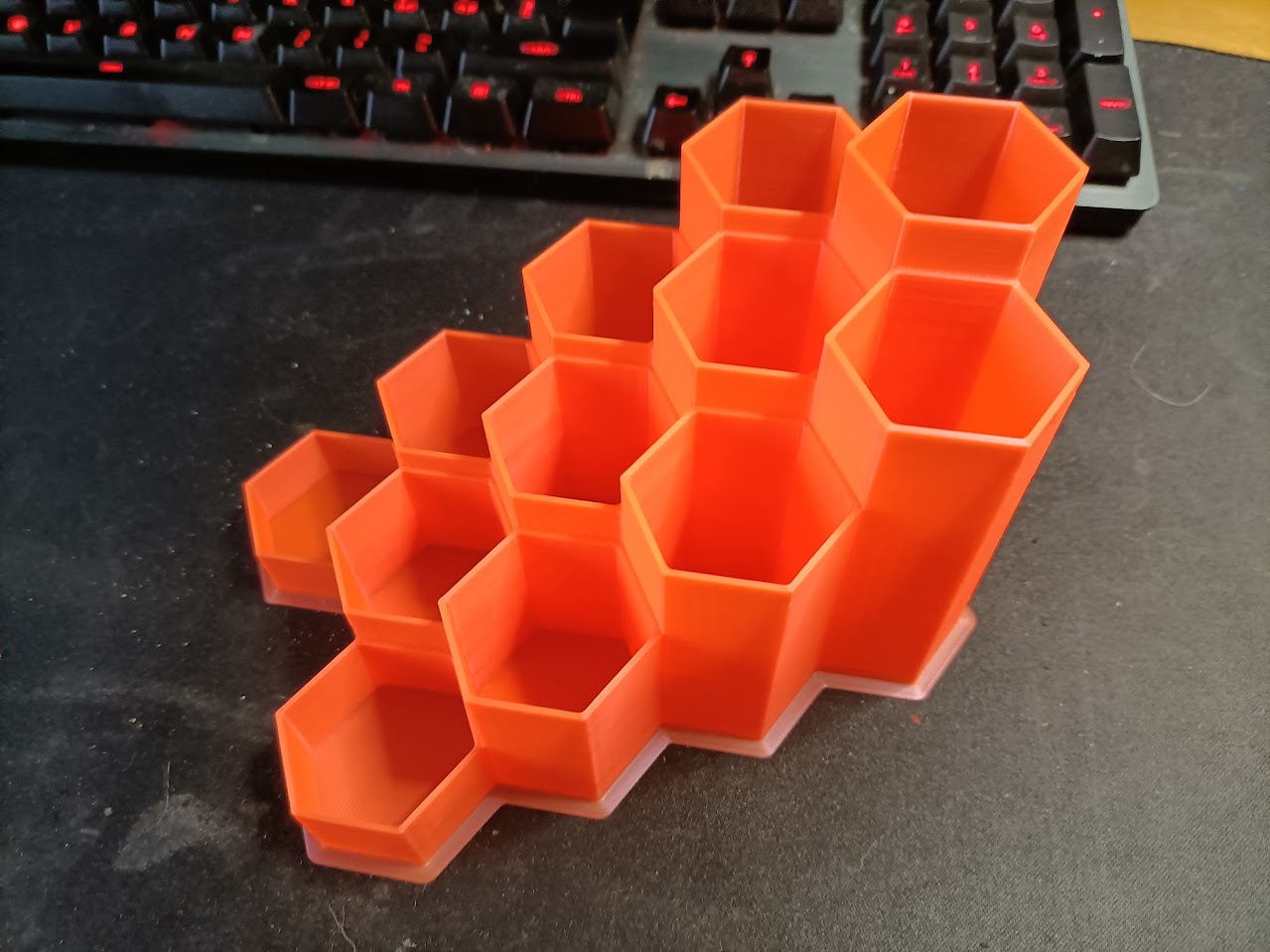 Hexagonal Tool Box 2.0 by Mark Hawks | Download free STL model ...