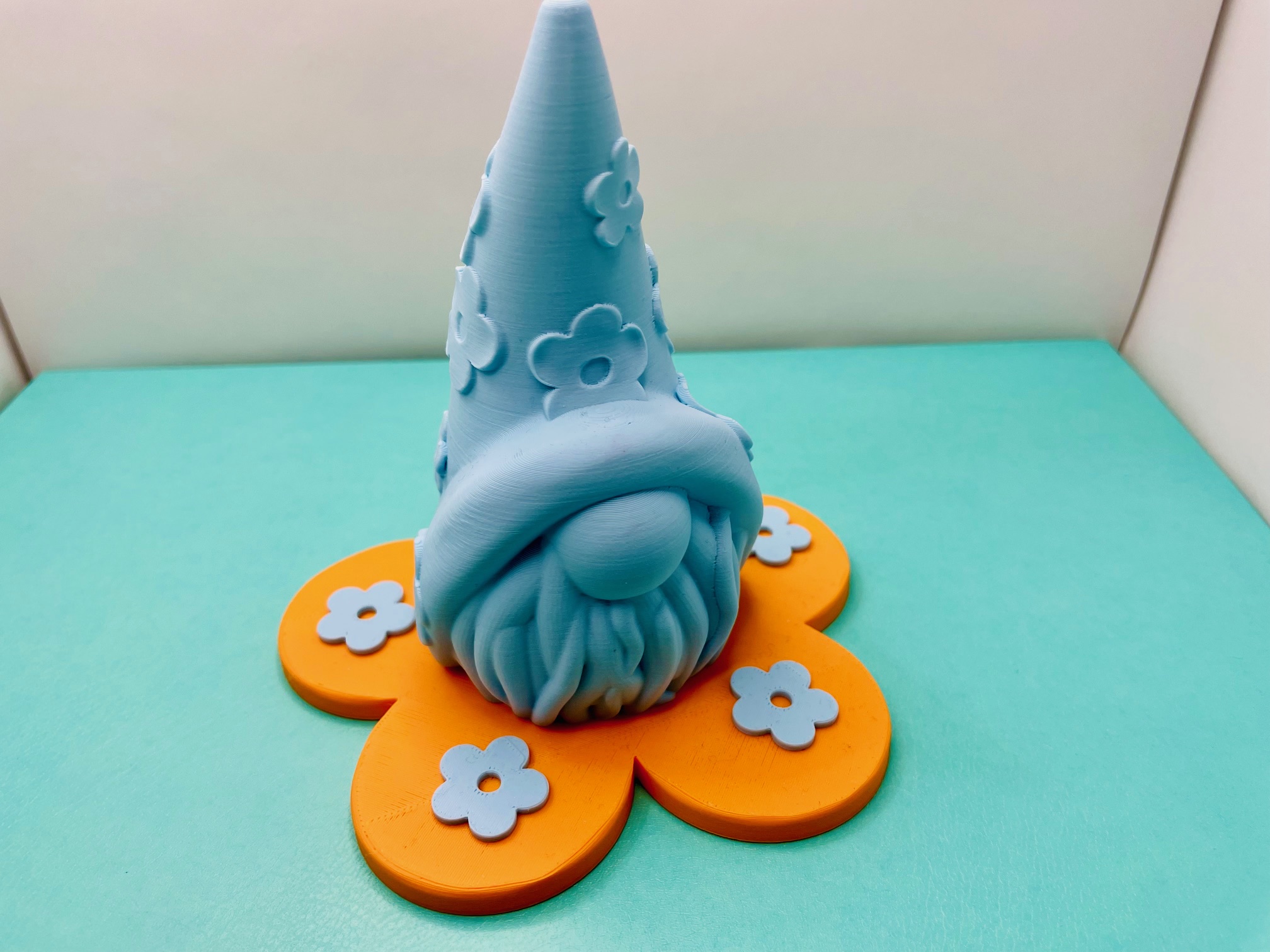 daisy-gnome-with-2-colors-by-funfam3d-download-free-stl-model
