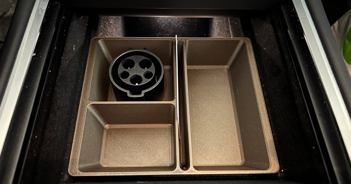 Tesla Center Console Tray by IZ Labs | Download free STL model ...