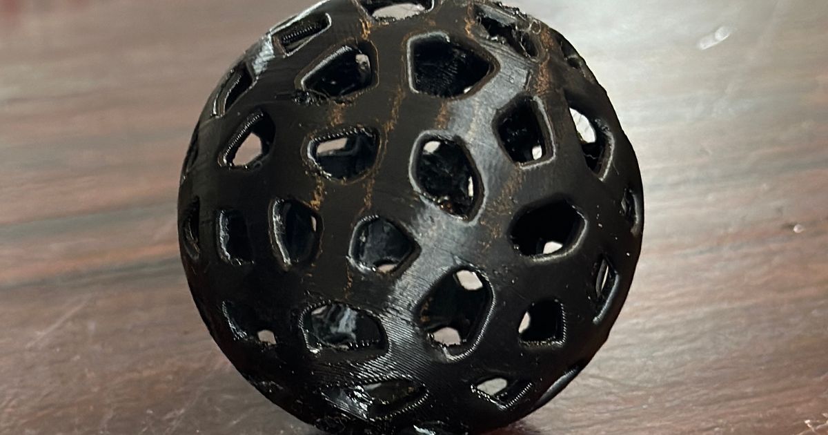 Thick Voronoi Squeeze Ball (TPU test print) par vidision | Téléchargez ...