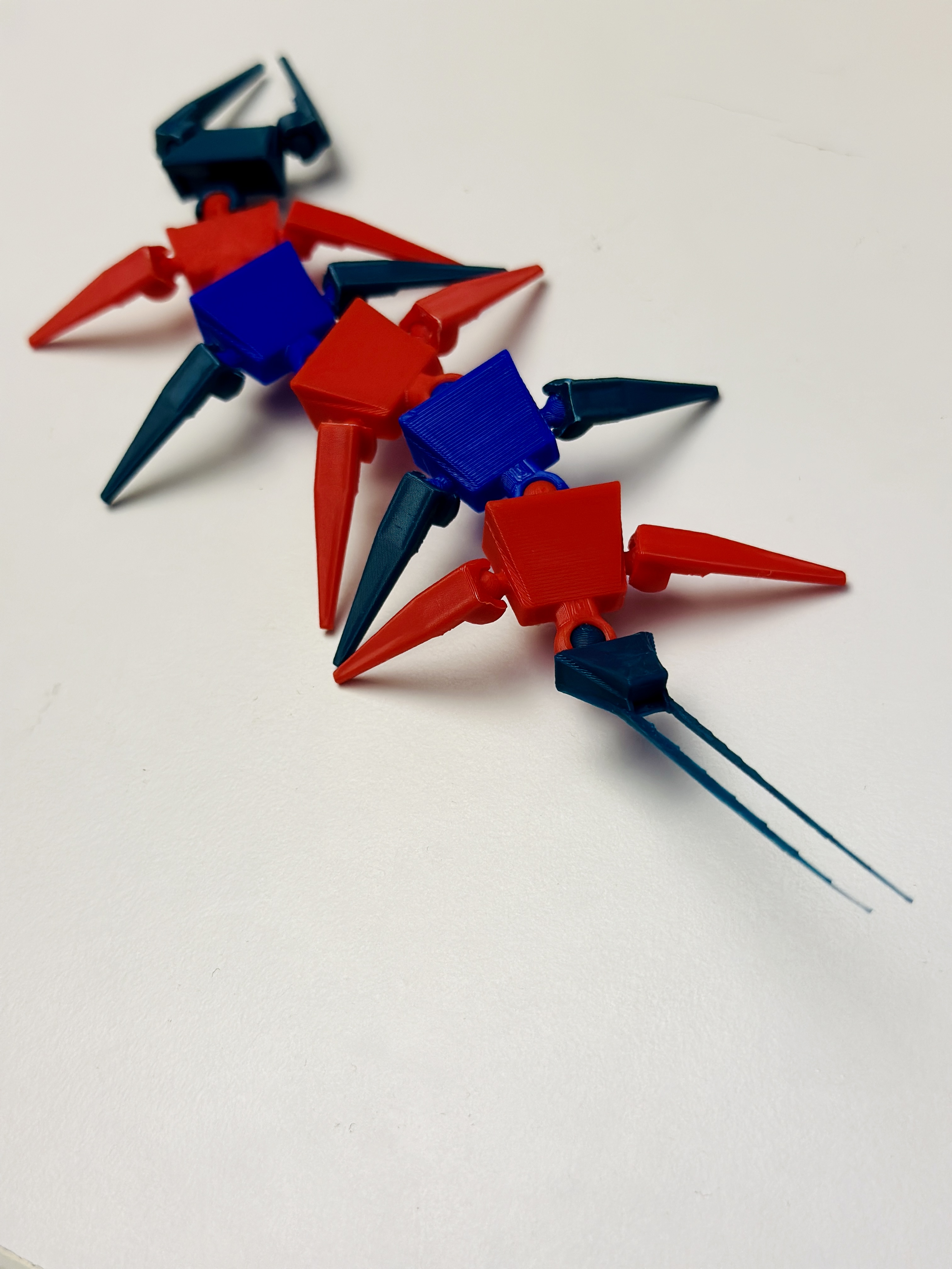 Centipede Figure by vidision | Download free STL model | Printables.com