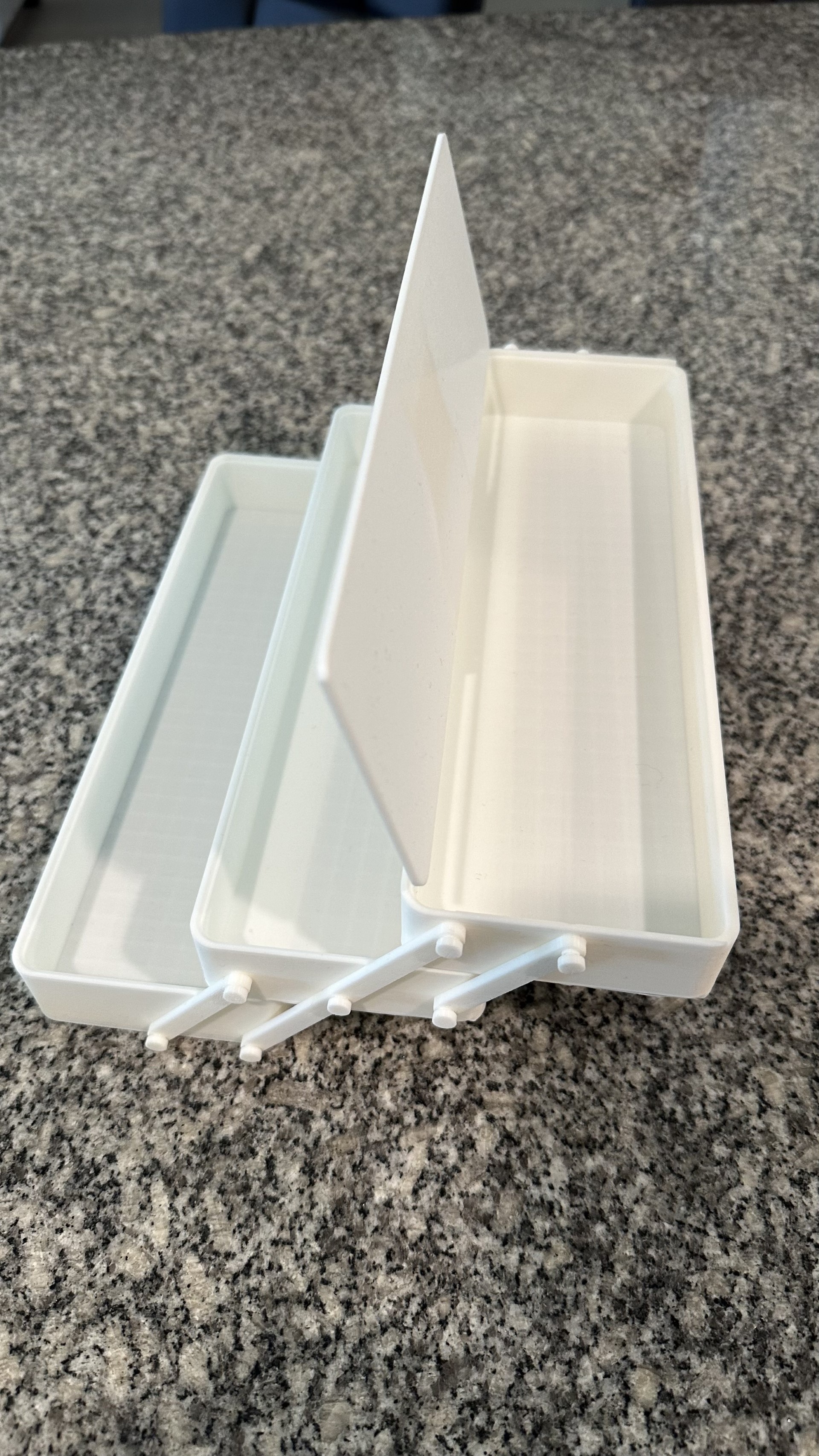 Cutlery Organizer / Silverware Organizer, Space Saving, Fits in normal ...