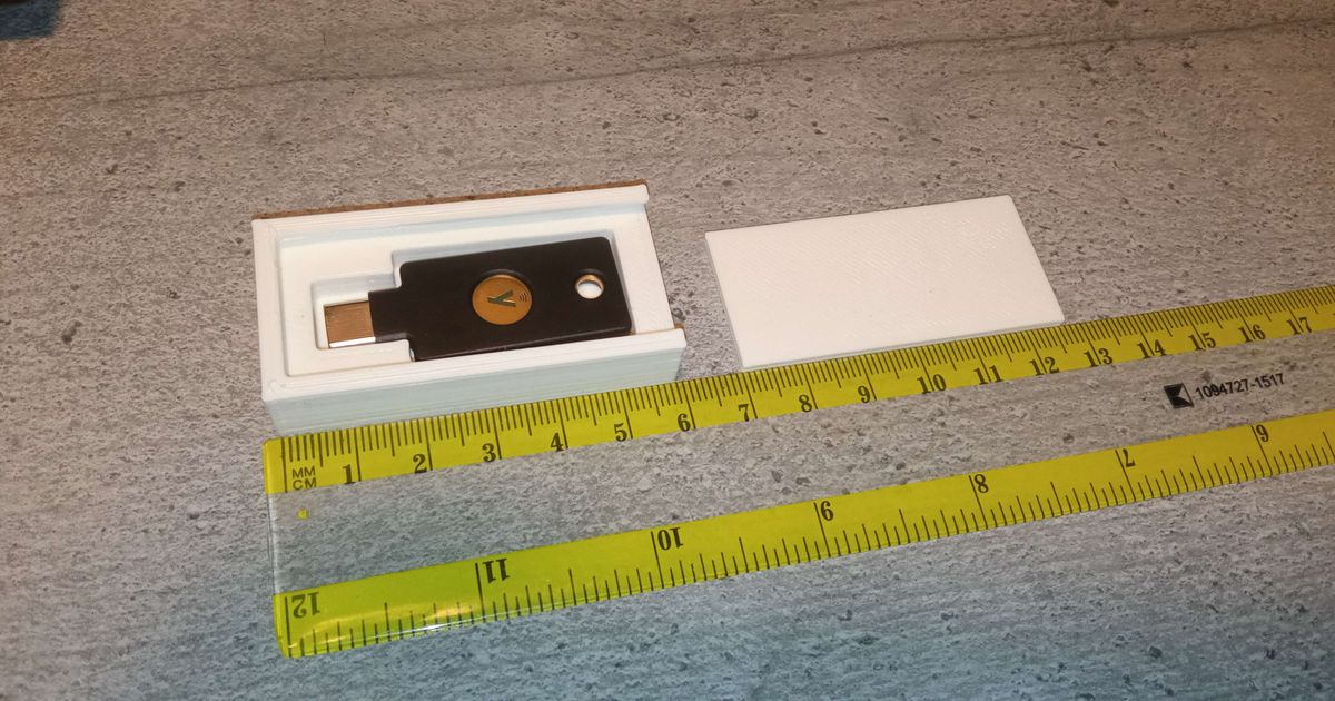 Yubico 5c Key Case von I_kosa_I | Kostenloses STL-Modell herunterladen ...