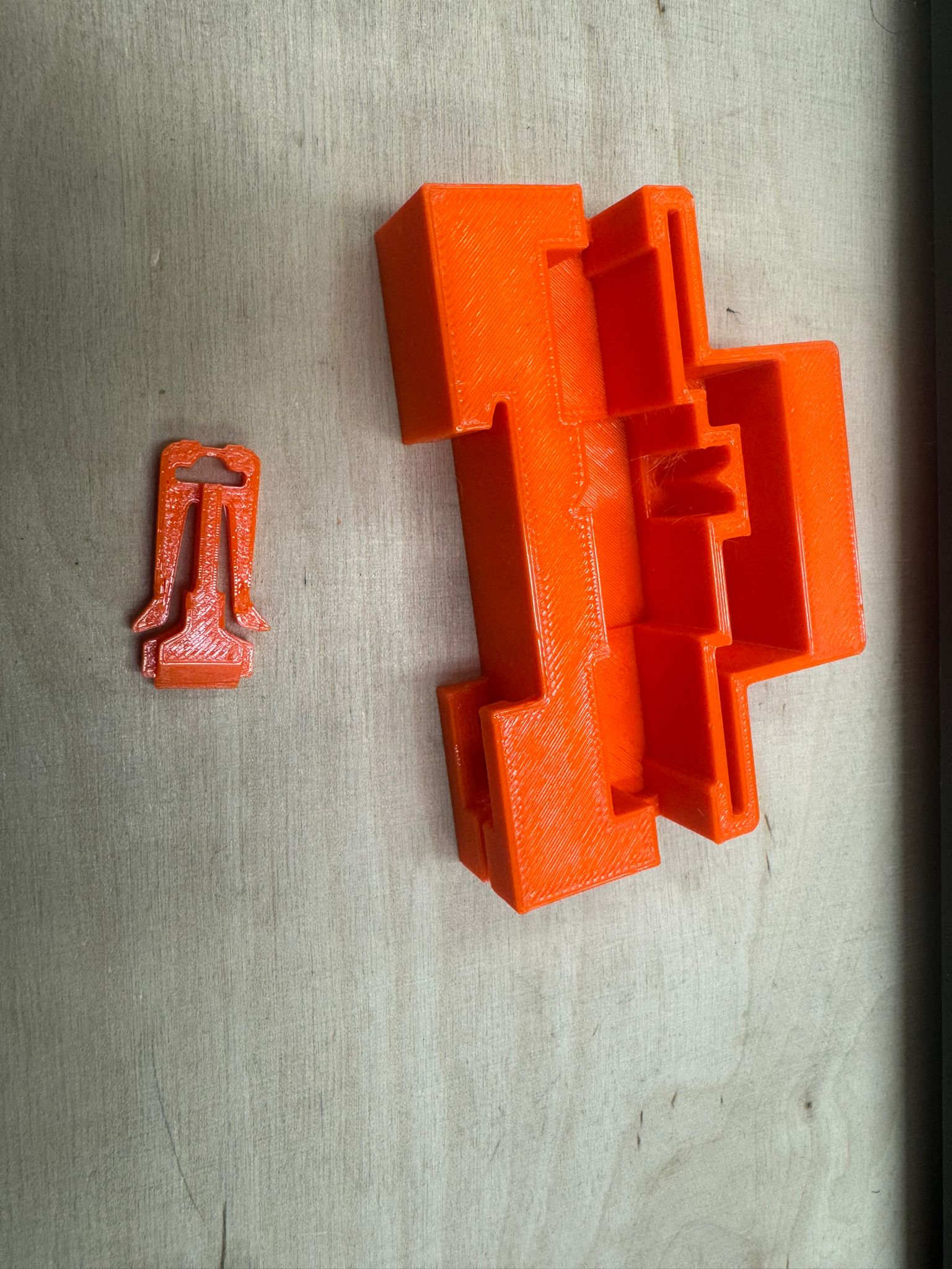 Din Rail RJ45 junction box by gianrisa | Download free STL model ...