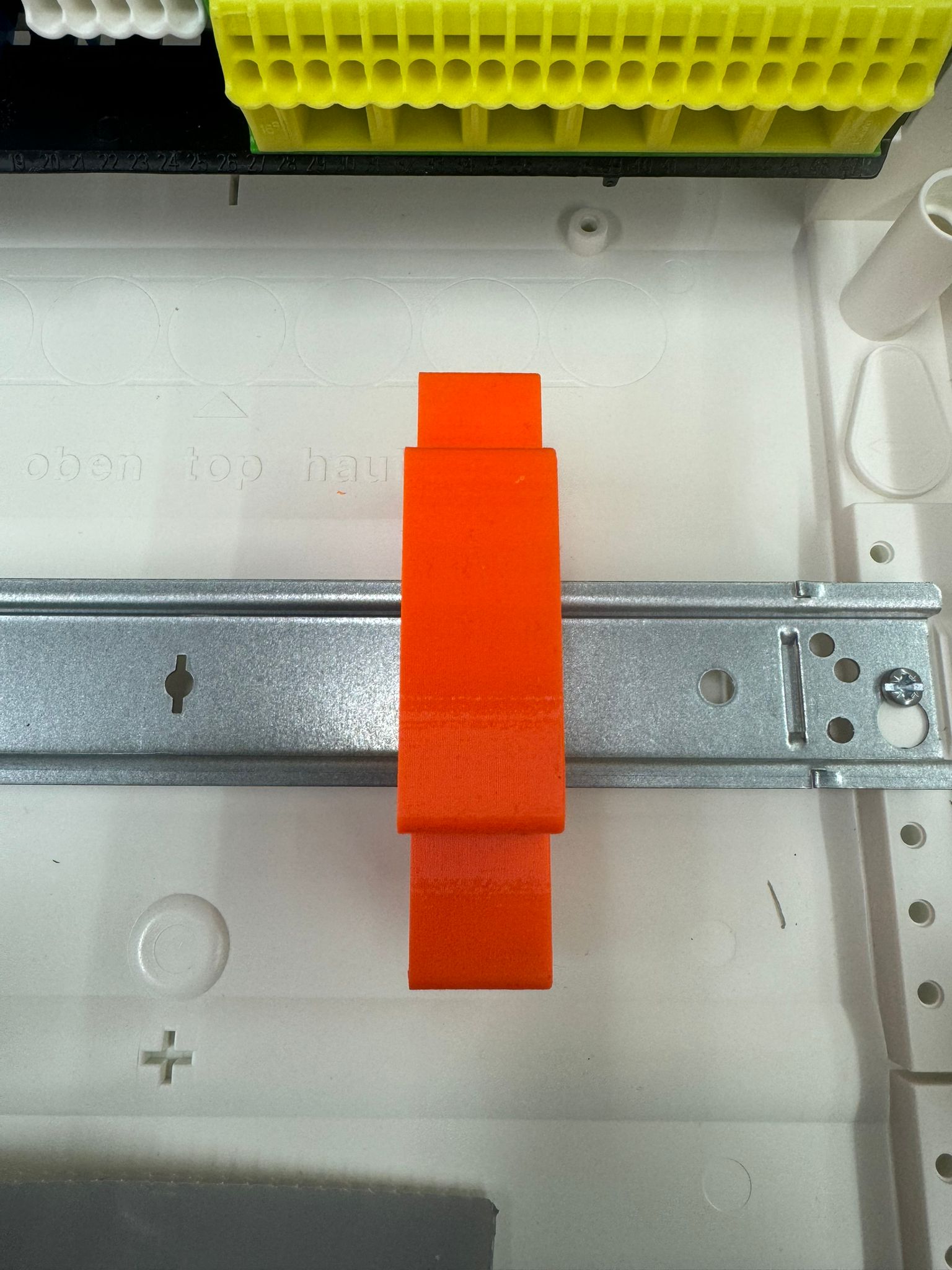 Din Rail RJ45 junction box by gianrisa | Download free STL model ...