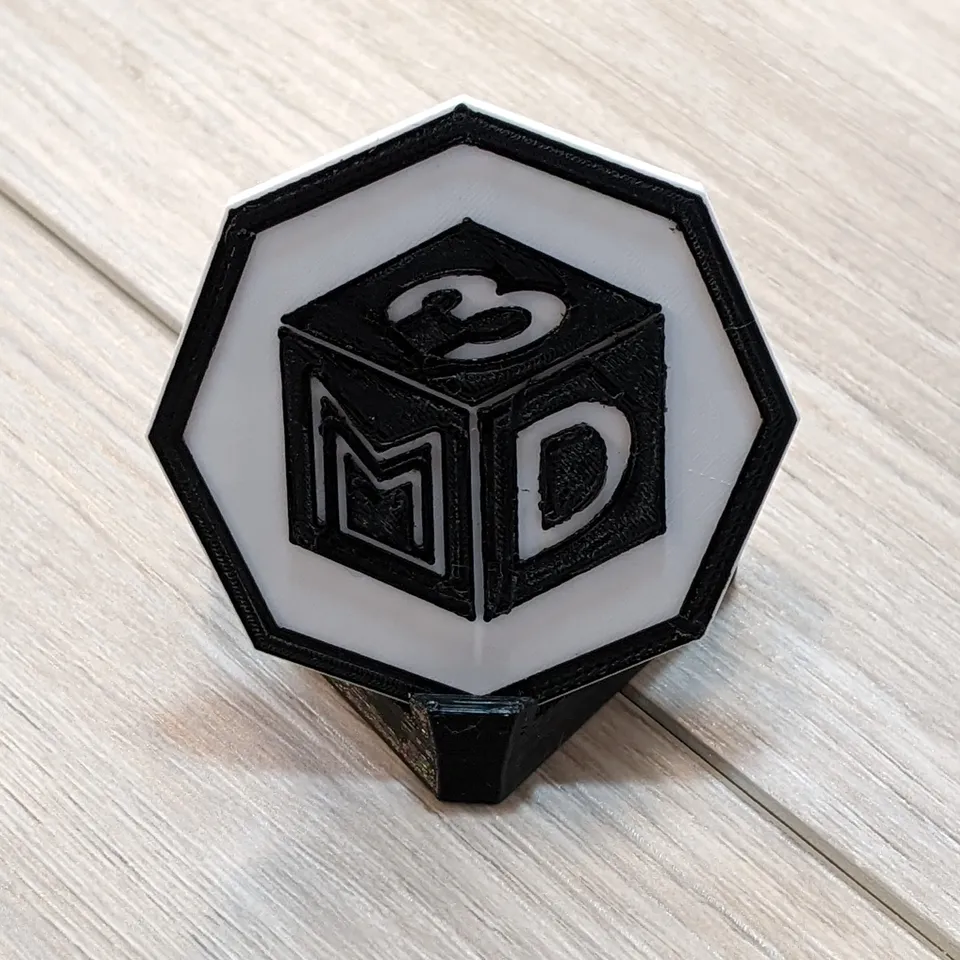 Challenge Coin Stand/Holder by McMaker3D | Download free STL model ...