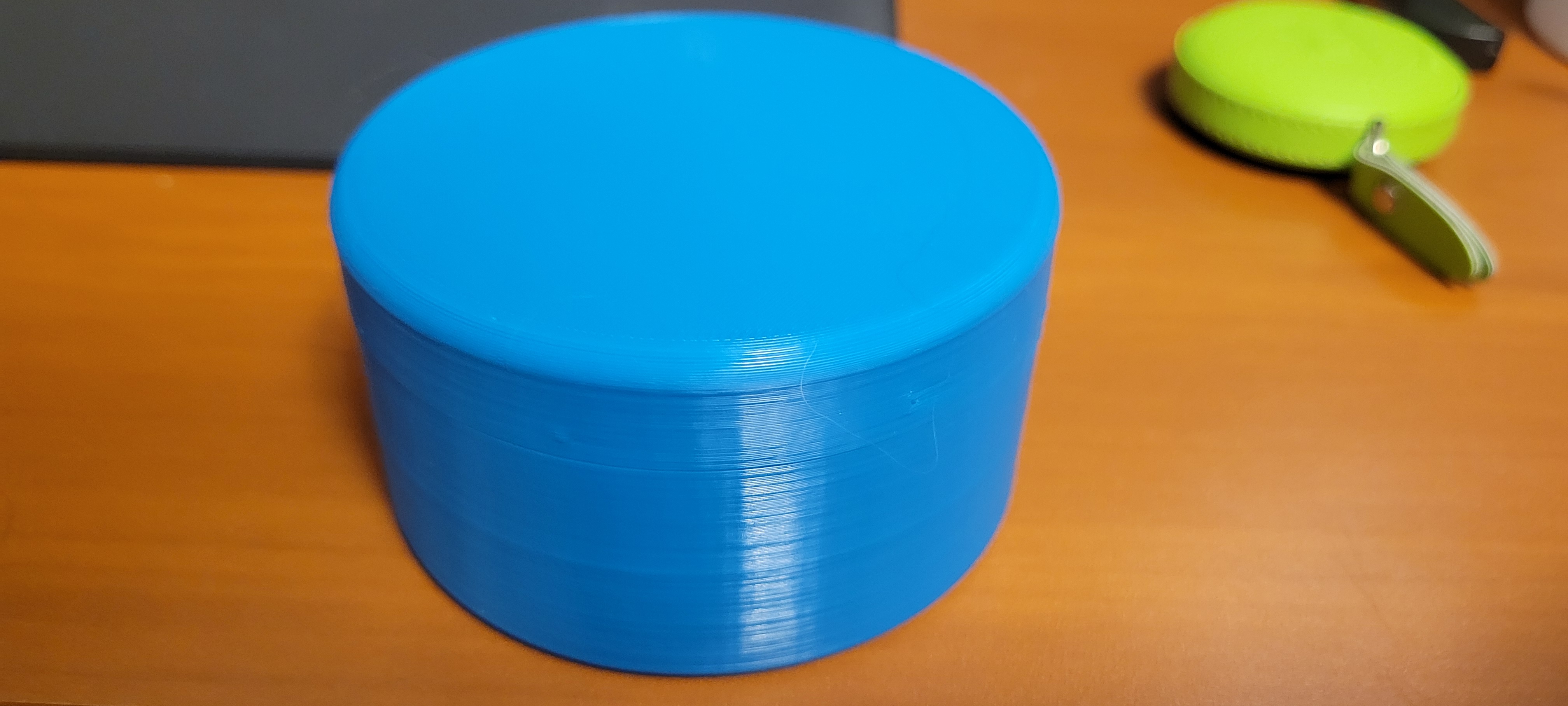 Threaded Dice Box by Dimbulb | Download free STL model | Printables.com