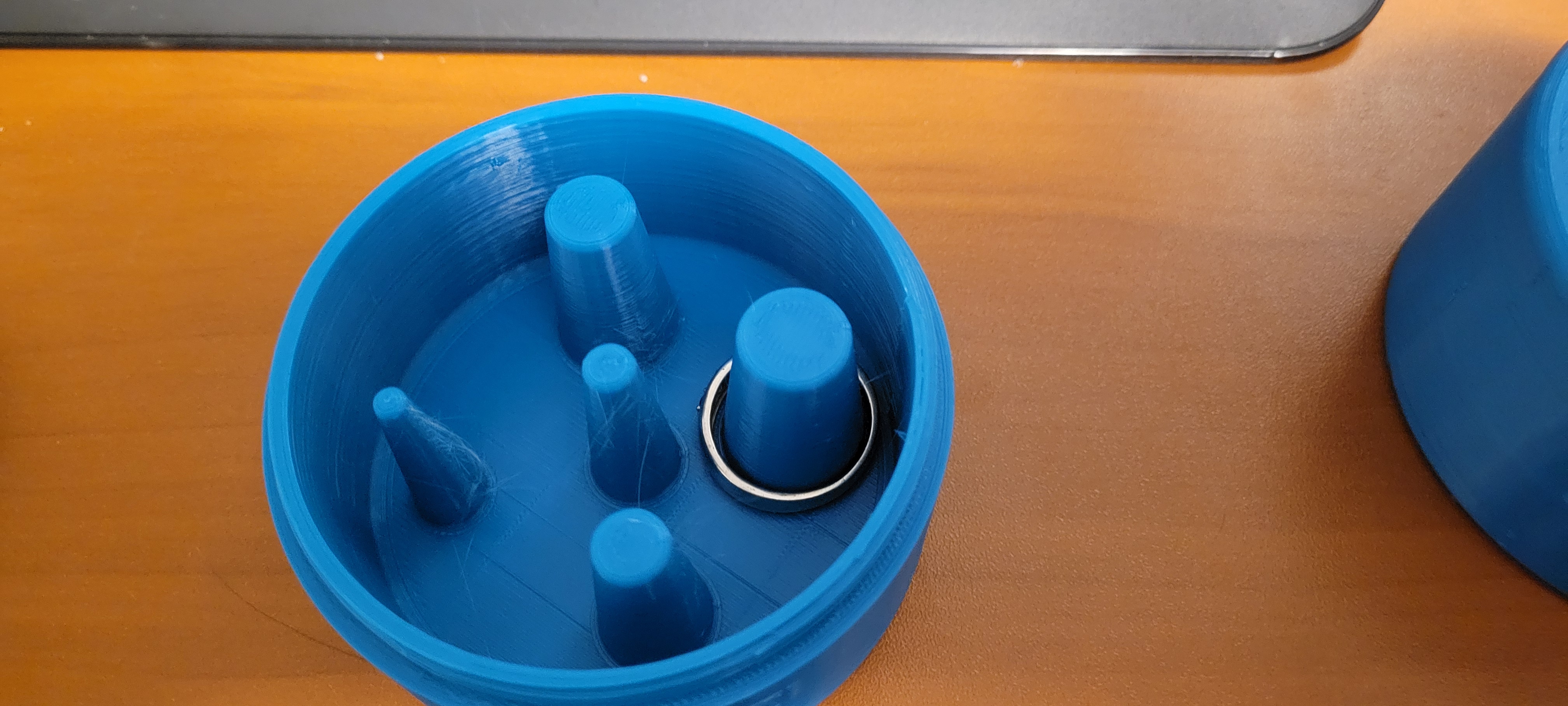 Travel Box for Rings, with Threaded lid by Dimbulb | Download free STL ...