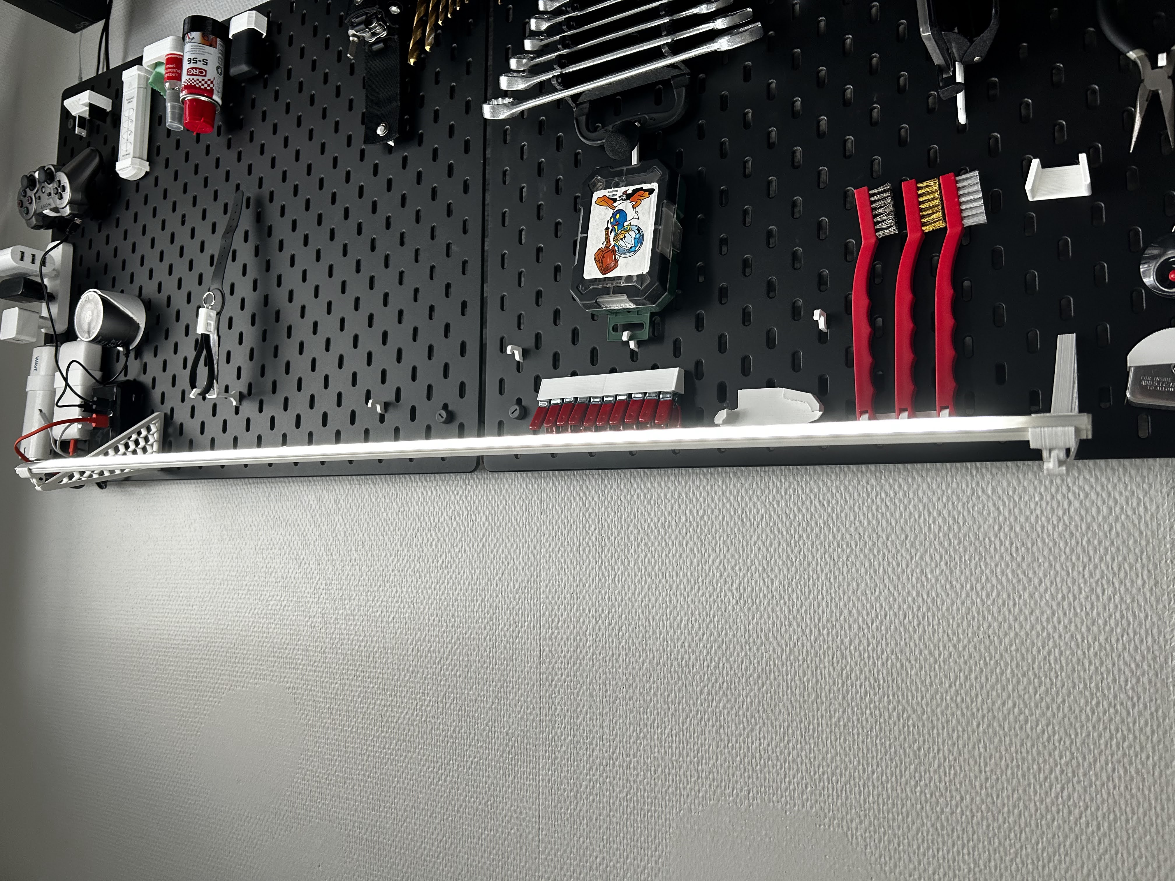 Worklight/Ledbar mount for IKEA Skådis by Hoemp Made | Download free ...