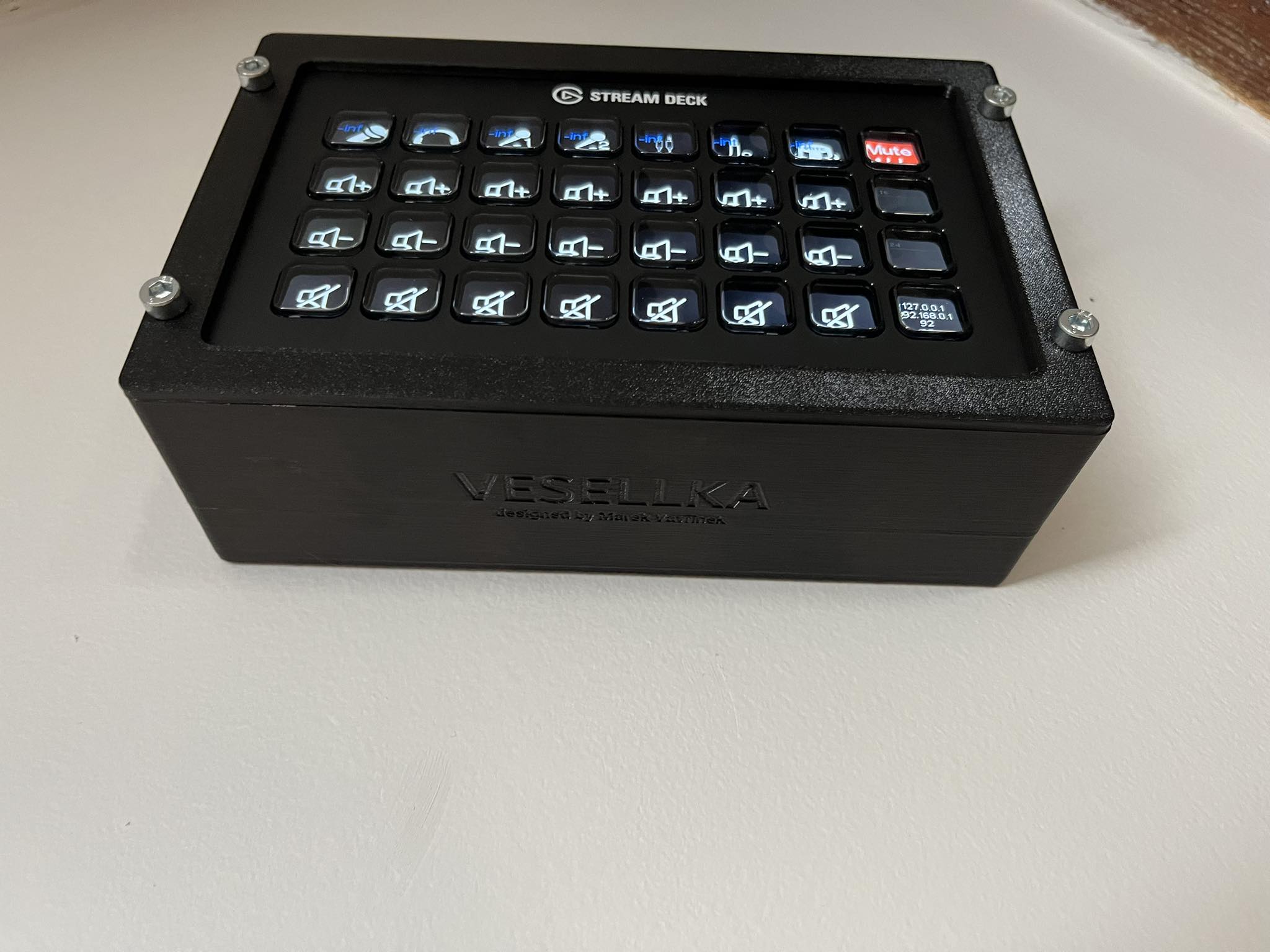 Streamdeck XL + Raspberry Pi Wall mount Enclosure by Wivry | Printables ...