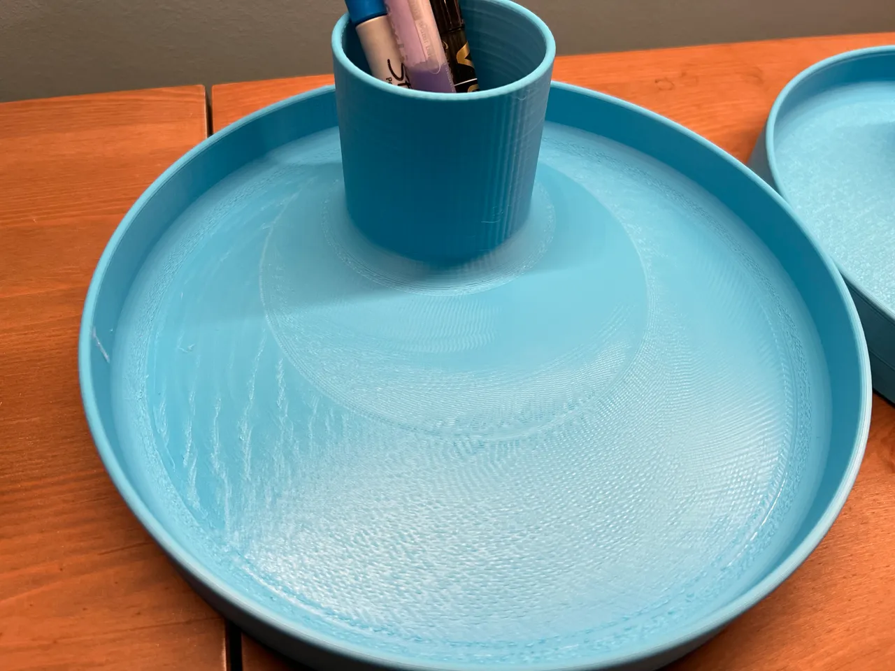 After the 'O Tidy Tray' - tray with pencil cup holder by Paul Sizemore ...