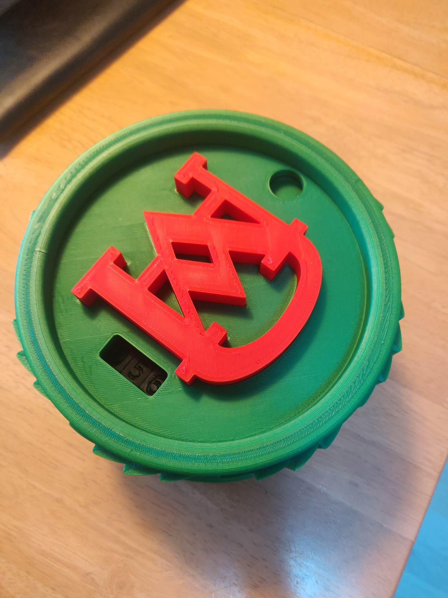 12:1 Underberg cap and counter par KristianSz | Boutique Printables