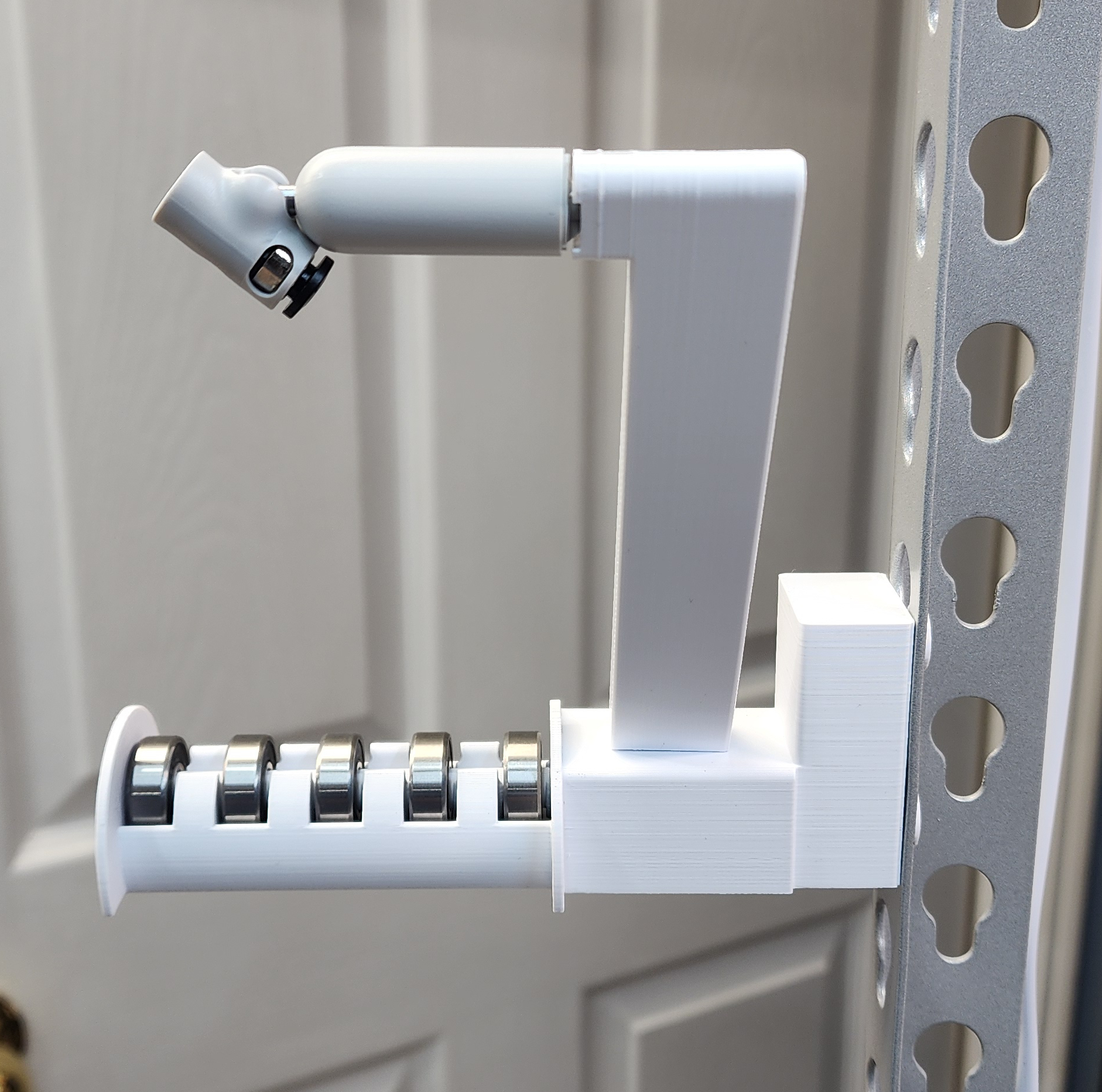 A1 Spool Holder 608 bearings Keyhole/Teardrop mount by marcusone ...