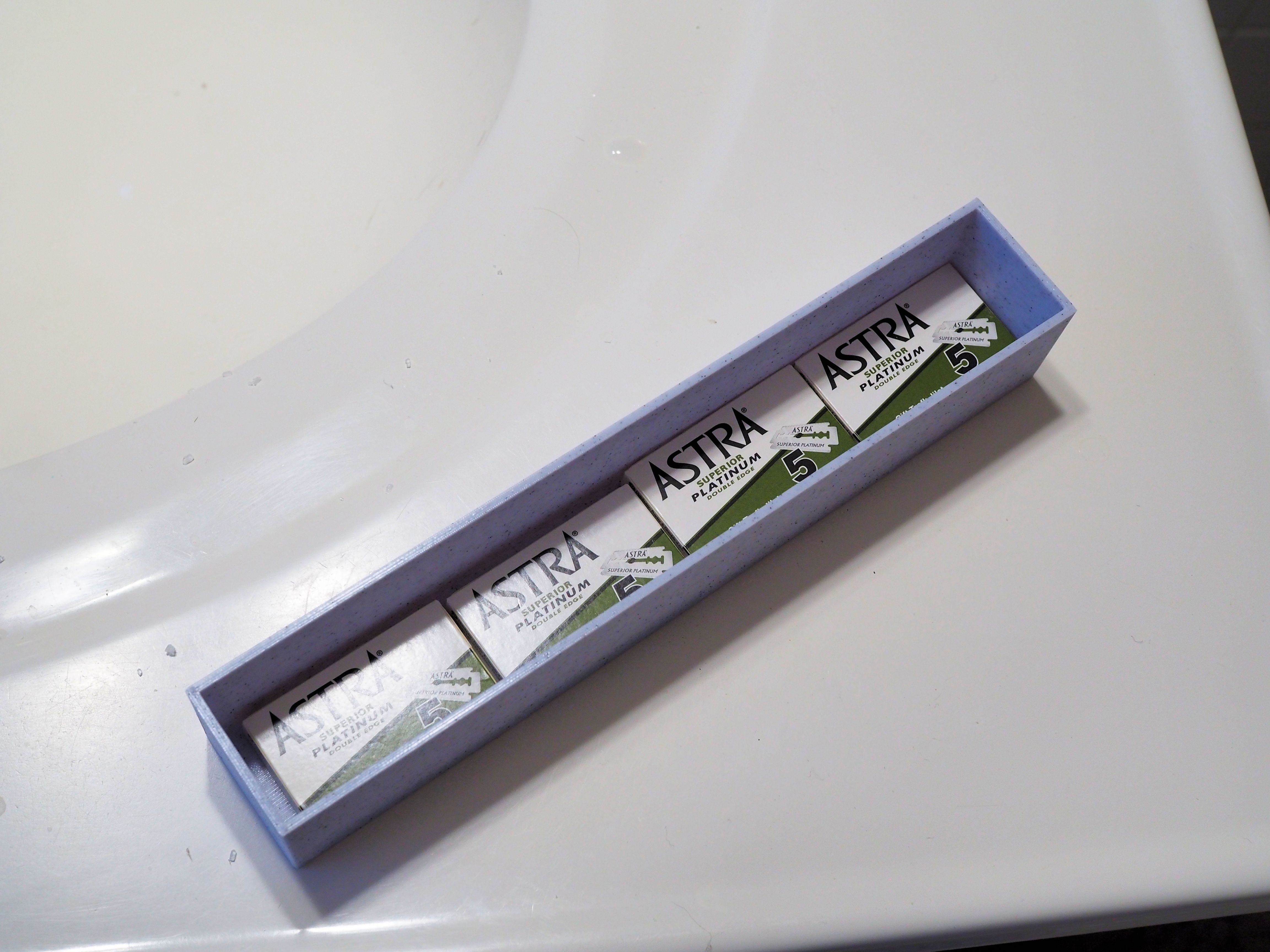 Double Edge Razor Blade Tray by CaptainRV4 | Download free STL model ...