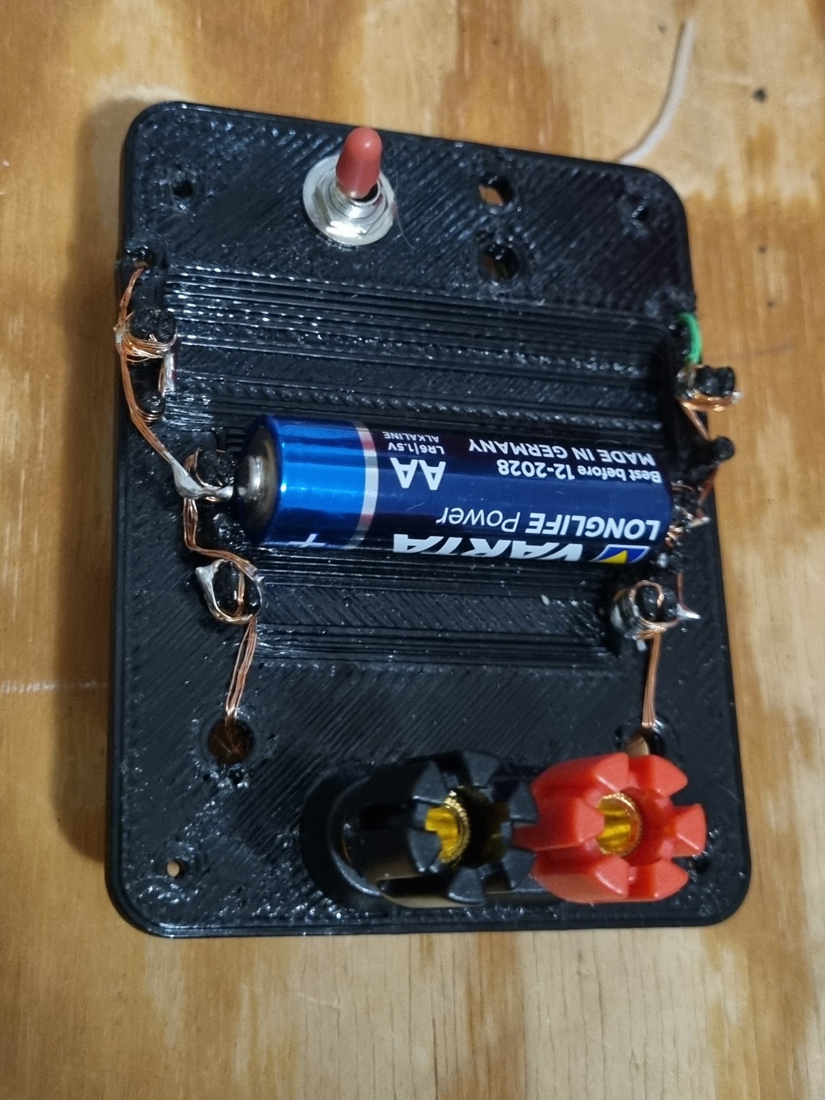Simple Battery Testing Jig by Boneswiss | Download free STL model ...