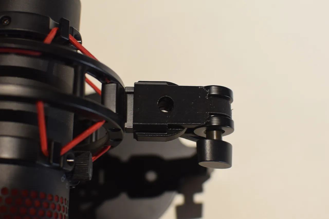 HyperX Quadcast Microphone Horizontal Adapter (Reinforced) by Hyper ...