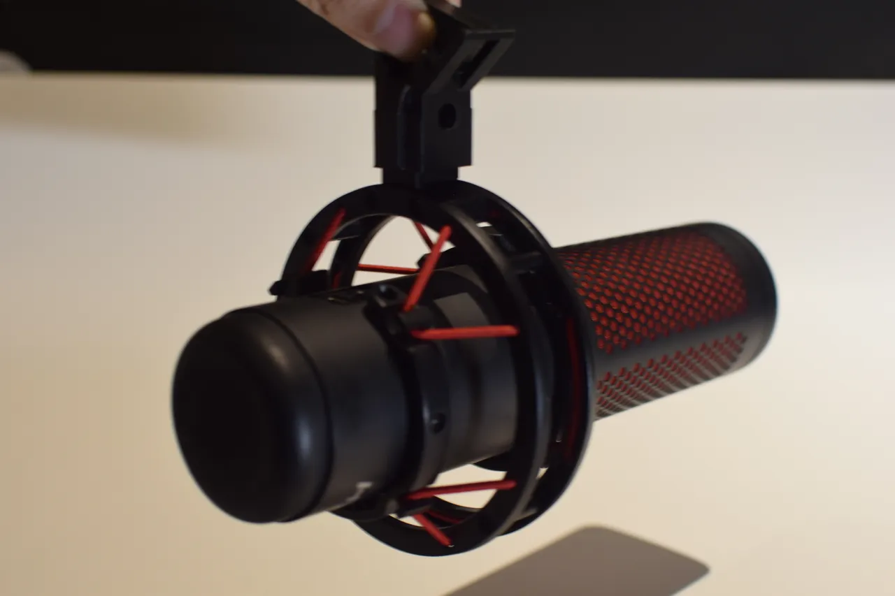 HyperX Quadcast Microphone Horizontal Adapter (Reinforced) by Hyper ...