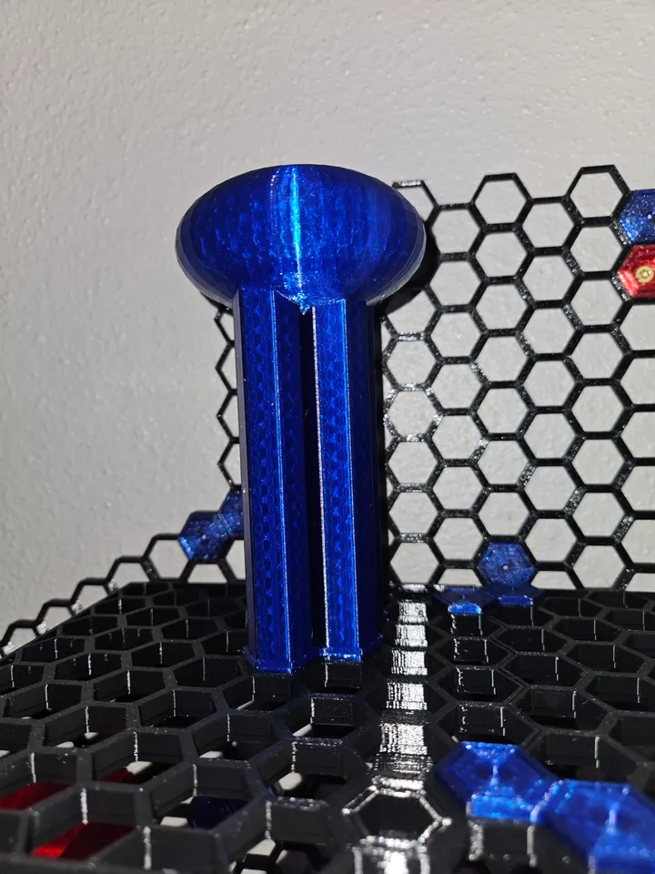 HSW Helmet Stand by Stryfe Imperion | Download free STL model ...