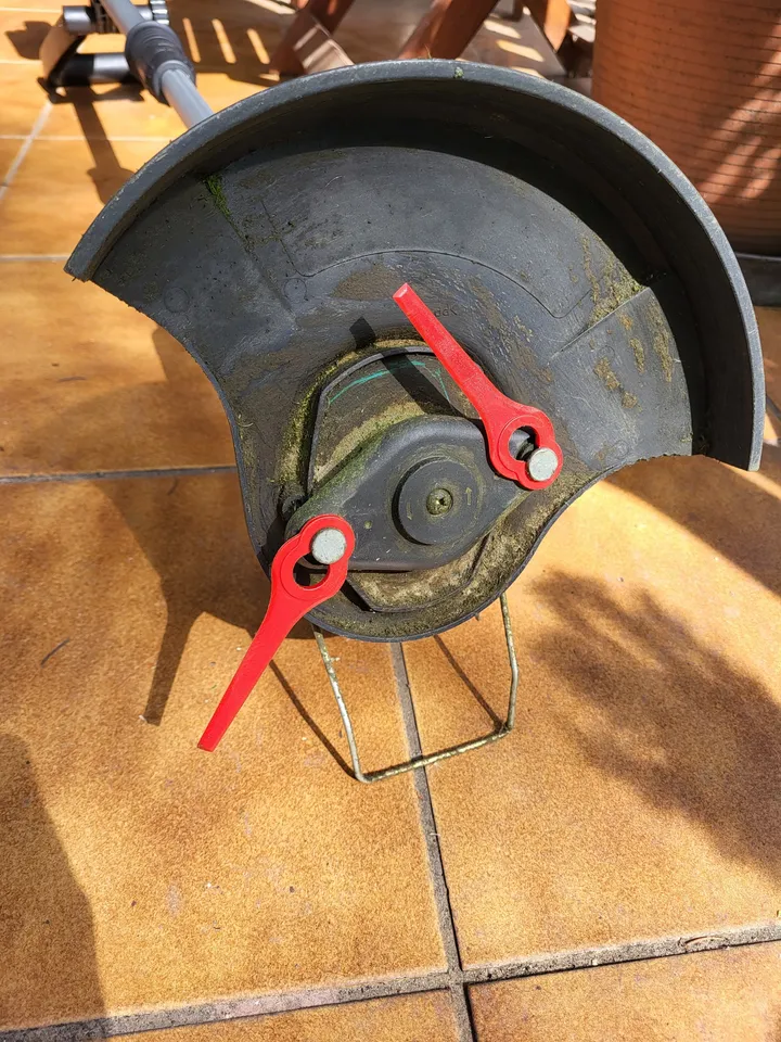 ALDI Ferrex Grass trimmer / Rasentrimmer FAR 20-la blades by szutsgy ...