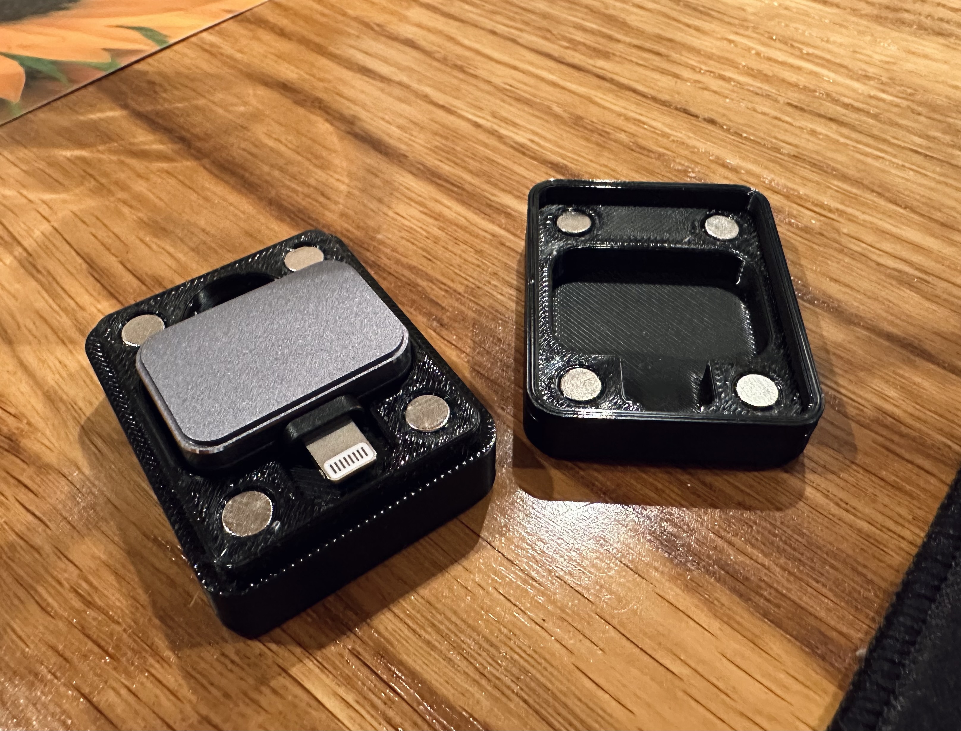 Infiray P2 Pro with Macro Lens Magnetic Case + Gridfinity (iOS ...