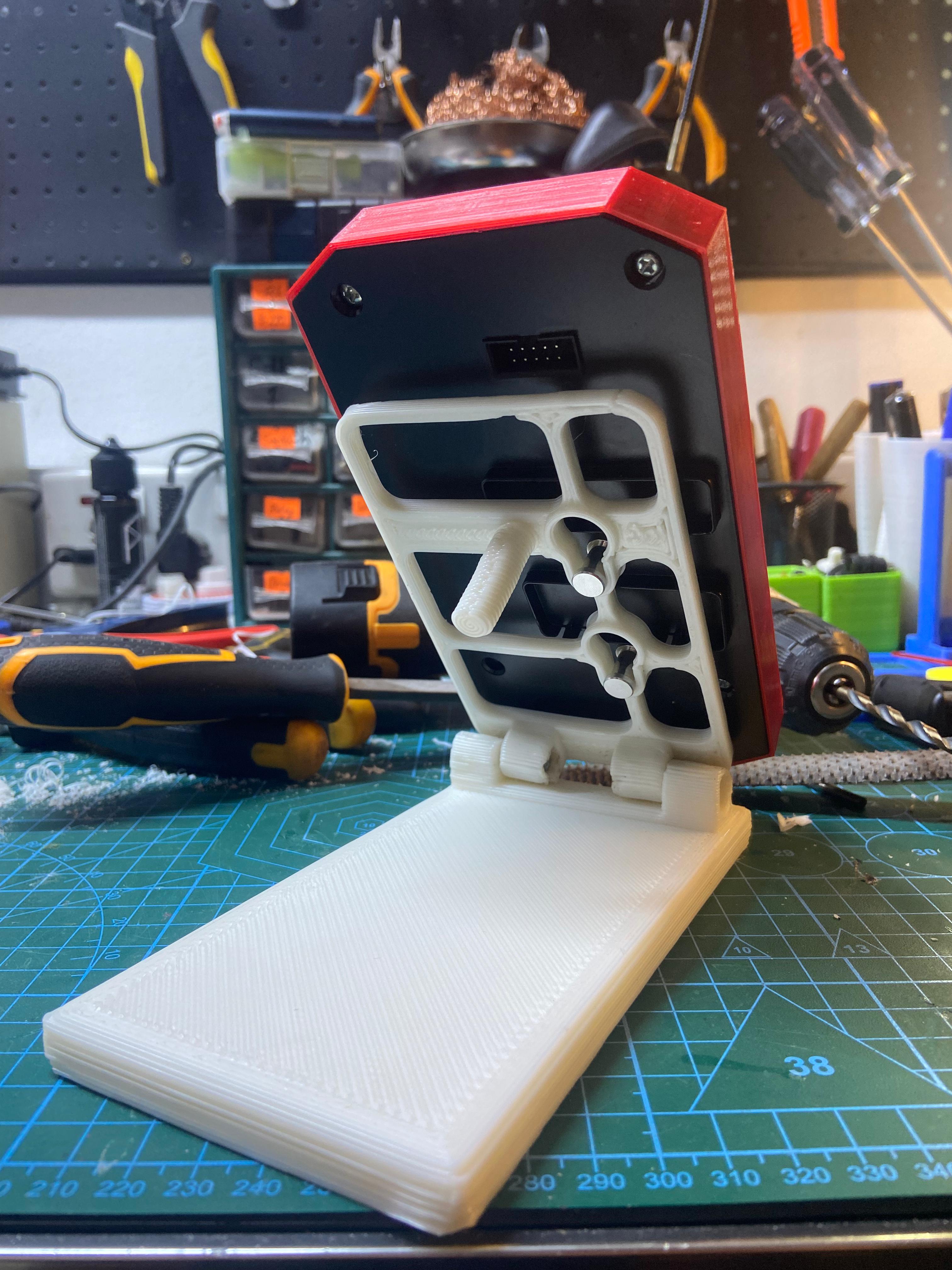 Ender 3V.2 Screen Table Stand by Ammar Legato | Download free STL model ...