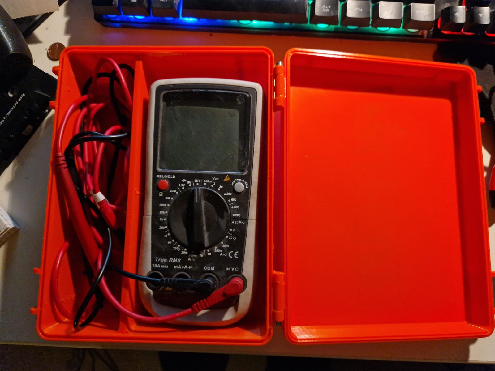 Rugged Voltcraft Multimeter Box by Maschbauboy | Download free STL ...