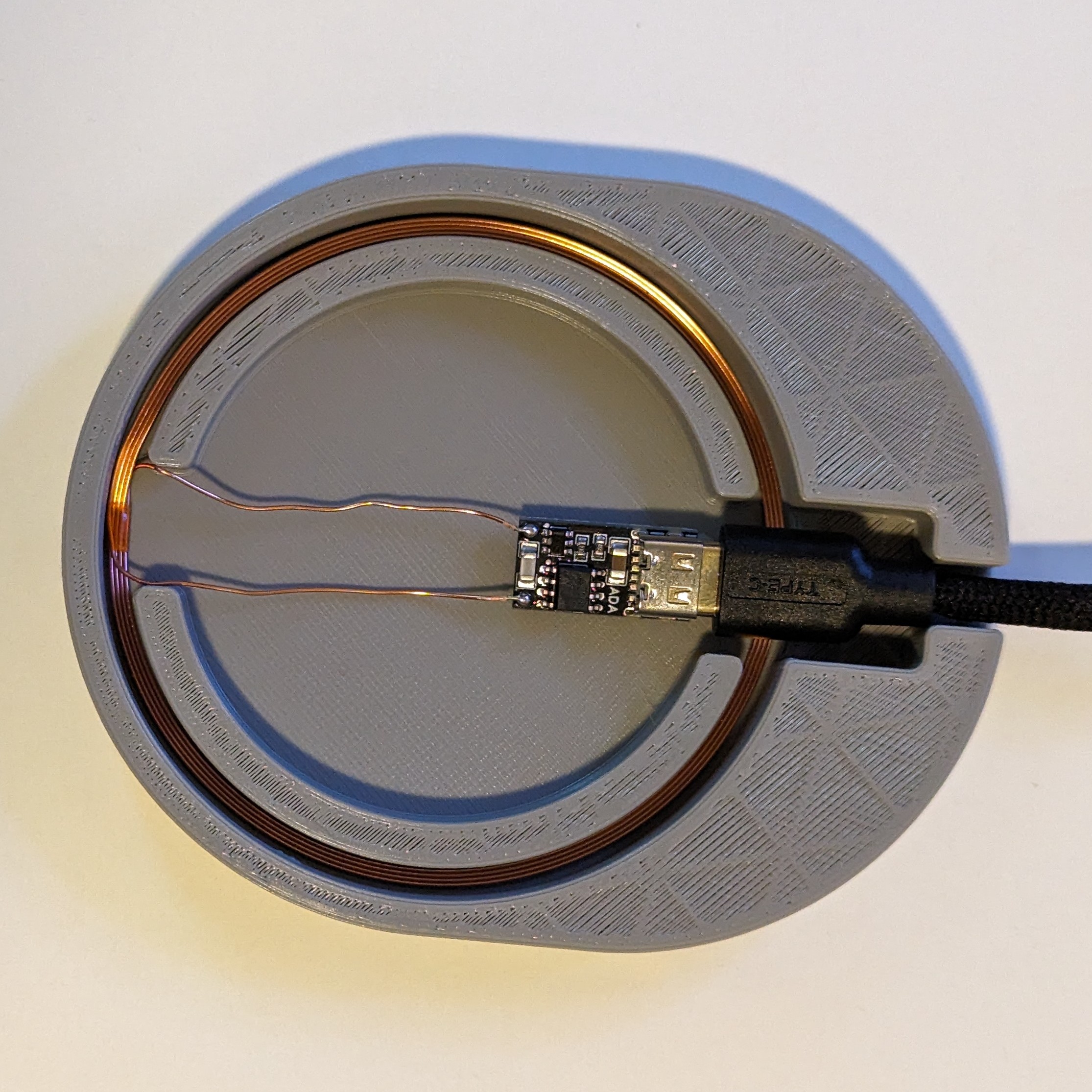 Platform for Wireless LEDs Coil by steamtronics | Download free STL ...