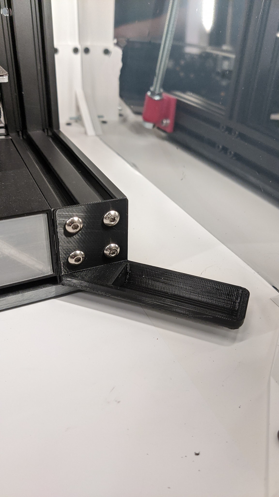 4040 Govee H5075 Thermometer Mount by leonnosyt | Download free STL ...