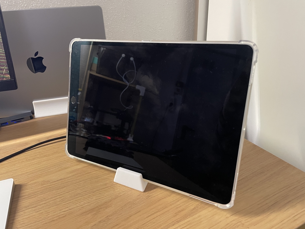 Robust iPad and iPhone Stand by Alex | Printables Store