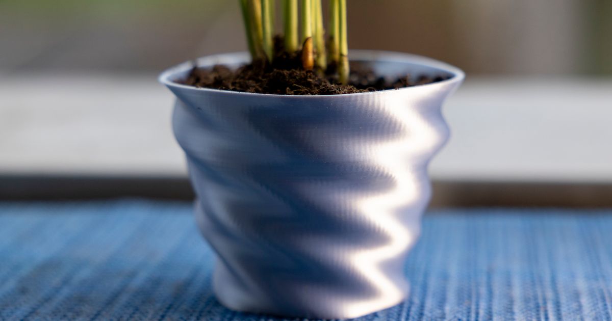 Elegant 3D Printed Flower Pot, Waterproof and Robust by Daydreamer ...