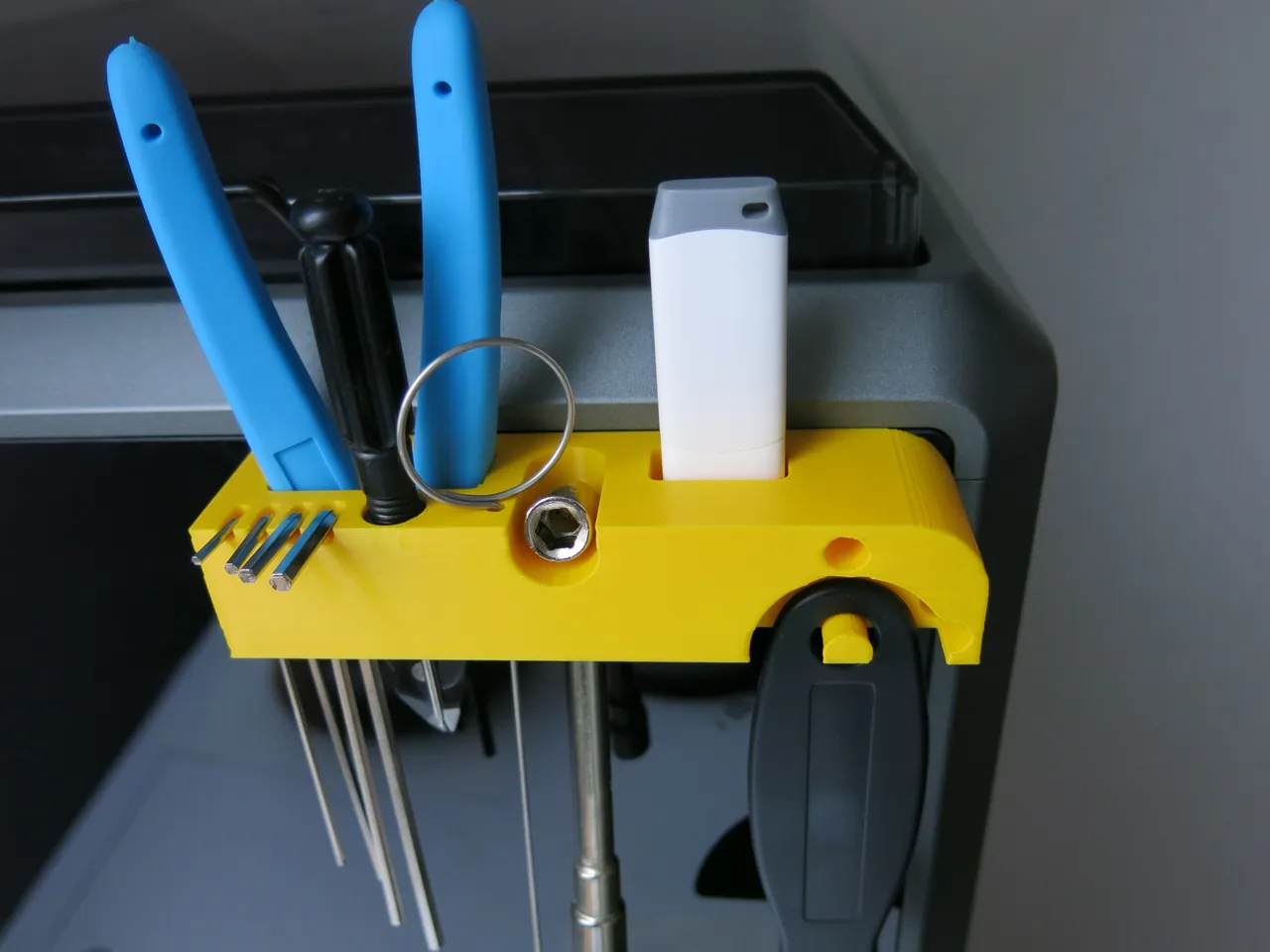 Creality K1 left-sided tool holder for top mounting by Smutje ...