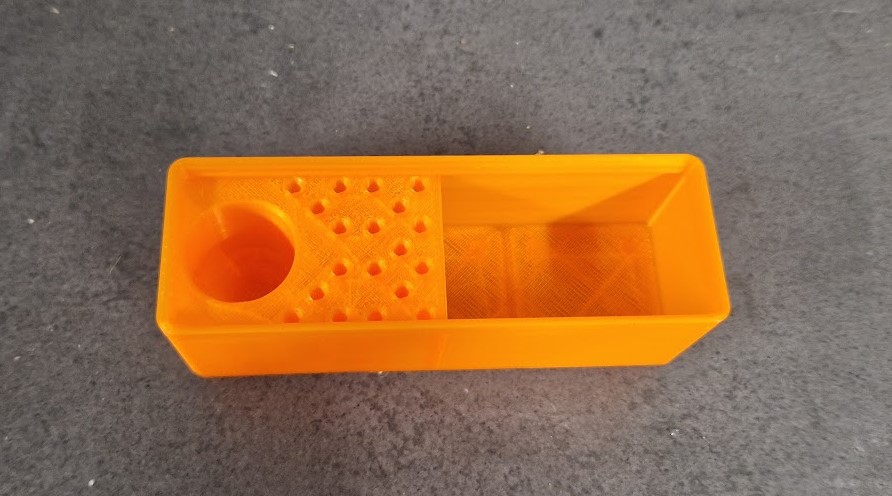 Gridfinity Deburring Holder by Spiritofwinter | Download free STL model | Printables.com