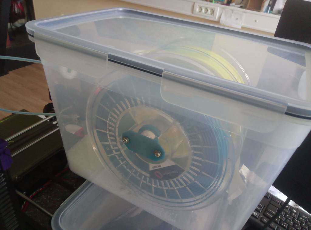 Filament Dry Box by Gesh | Download free STL model | Printables.com