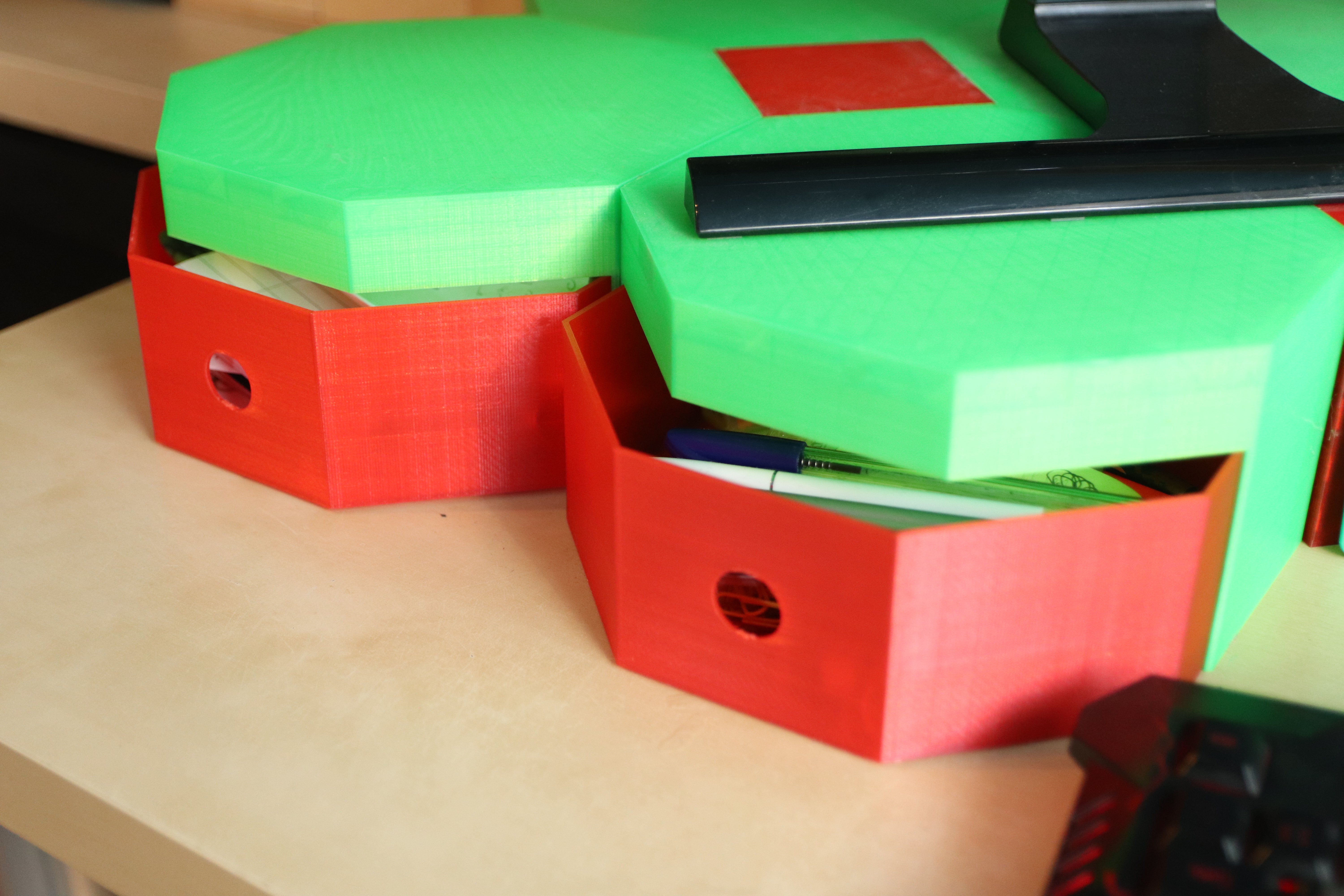 Table storage space by Ondrej | Download free STL model | Printables.com