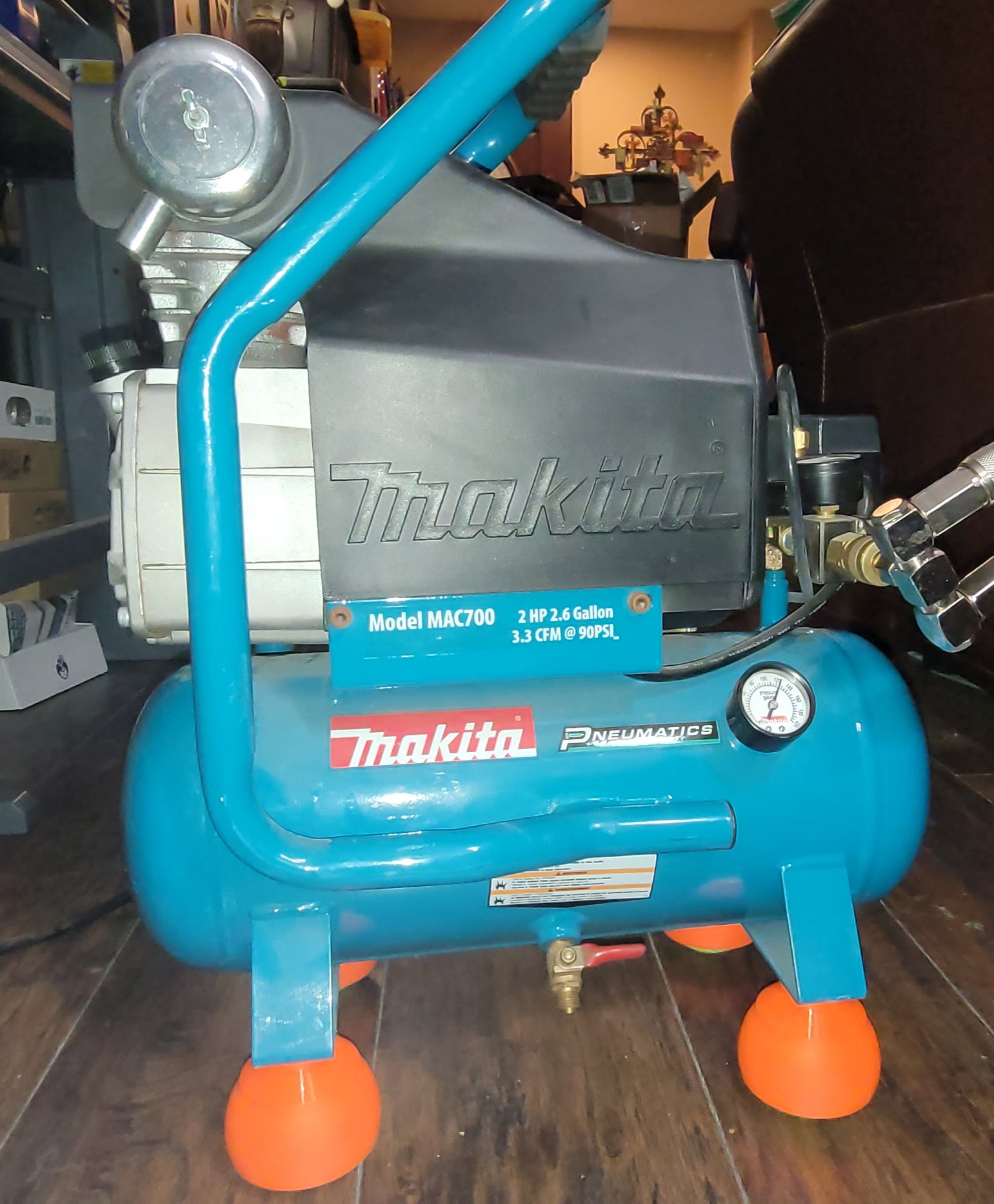 Makita MAC700 Air Compressor Feet With Penn Championship Extra-Duty ...