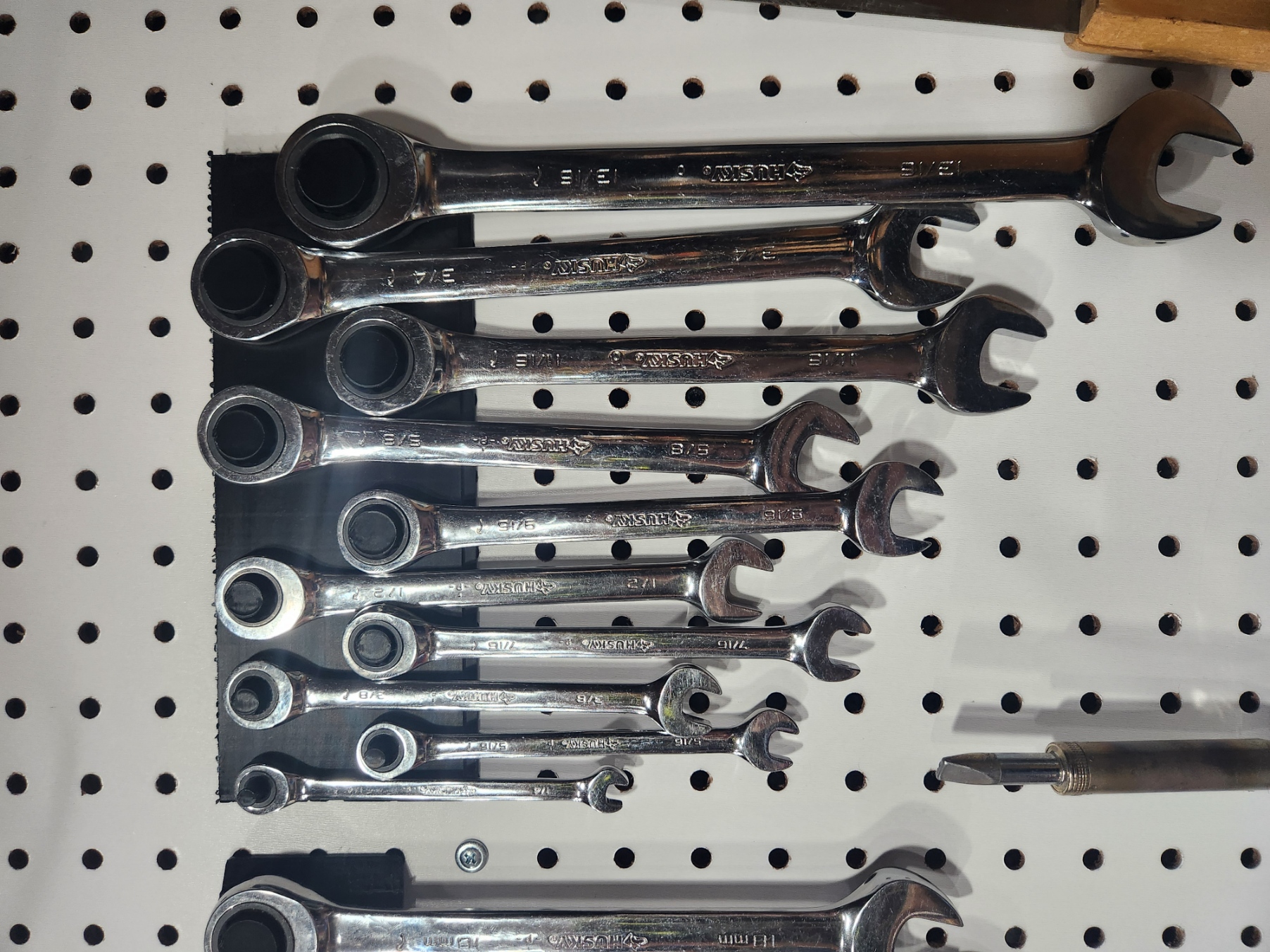 Husky Ratchet wrench holder by ScruffyOrc | Download free STL model ...