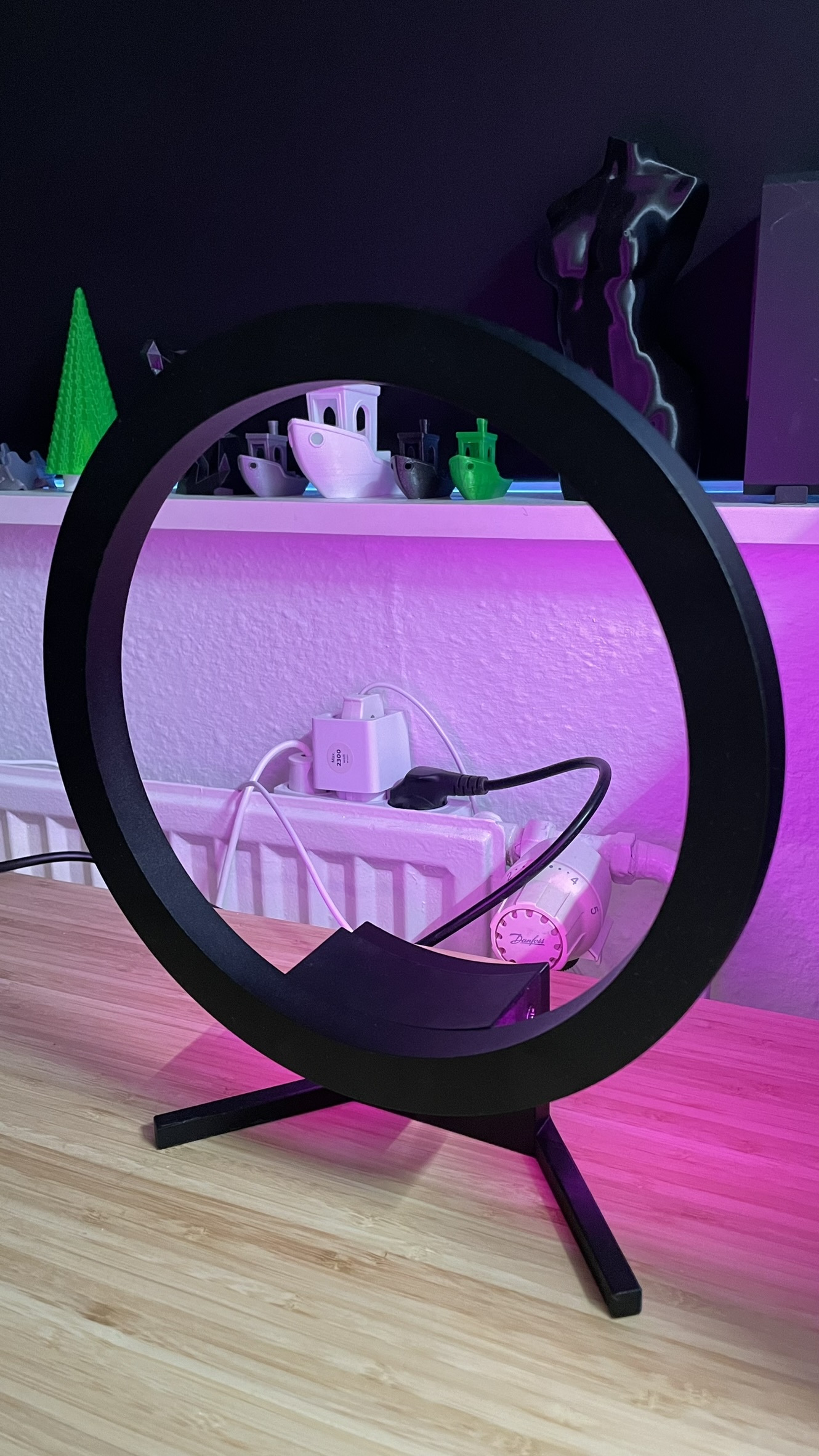 Philips Hue Wall Color Ring Light Foot by b4de4nd | Download free STL ...