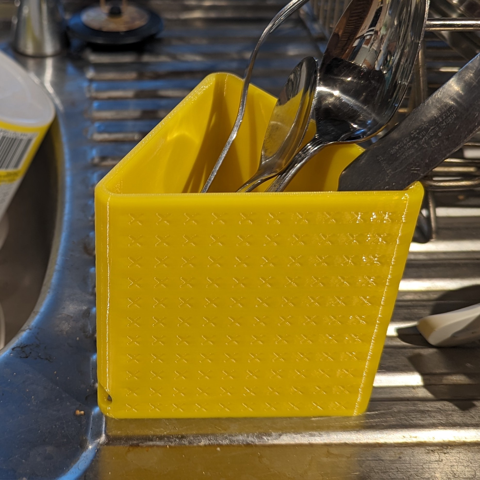Triangle Cutlery Drainer by indistinctTalk | Download free STL model ...