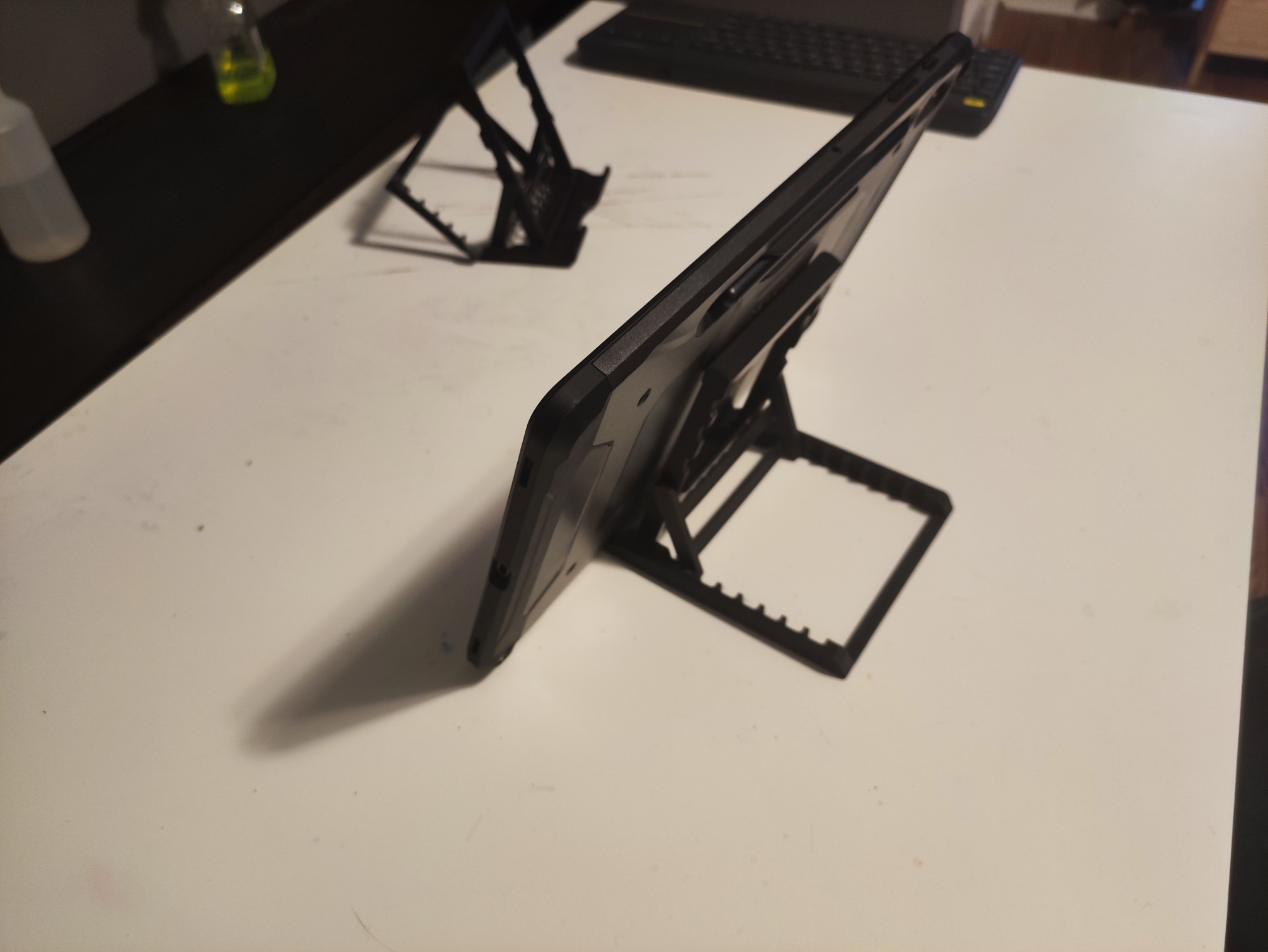 Tabelt Stand Reinforced by Takavar | Download free STL model ...