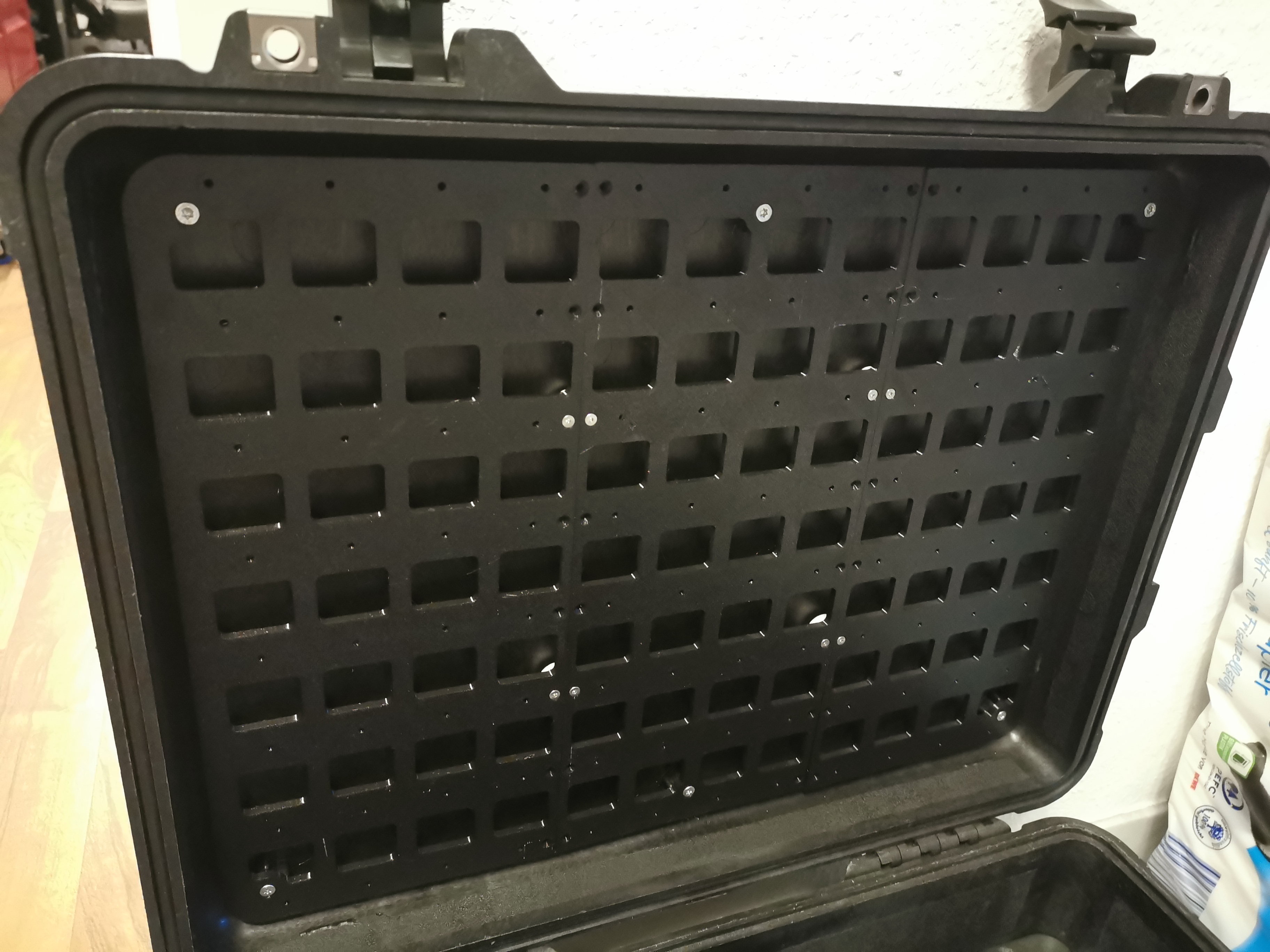 Peli1560 - Lid Molle Grid by KIL0 | Download free STL model ...